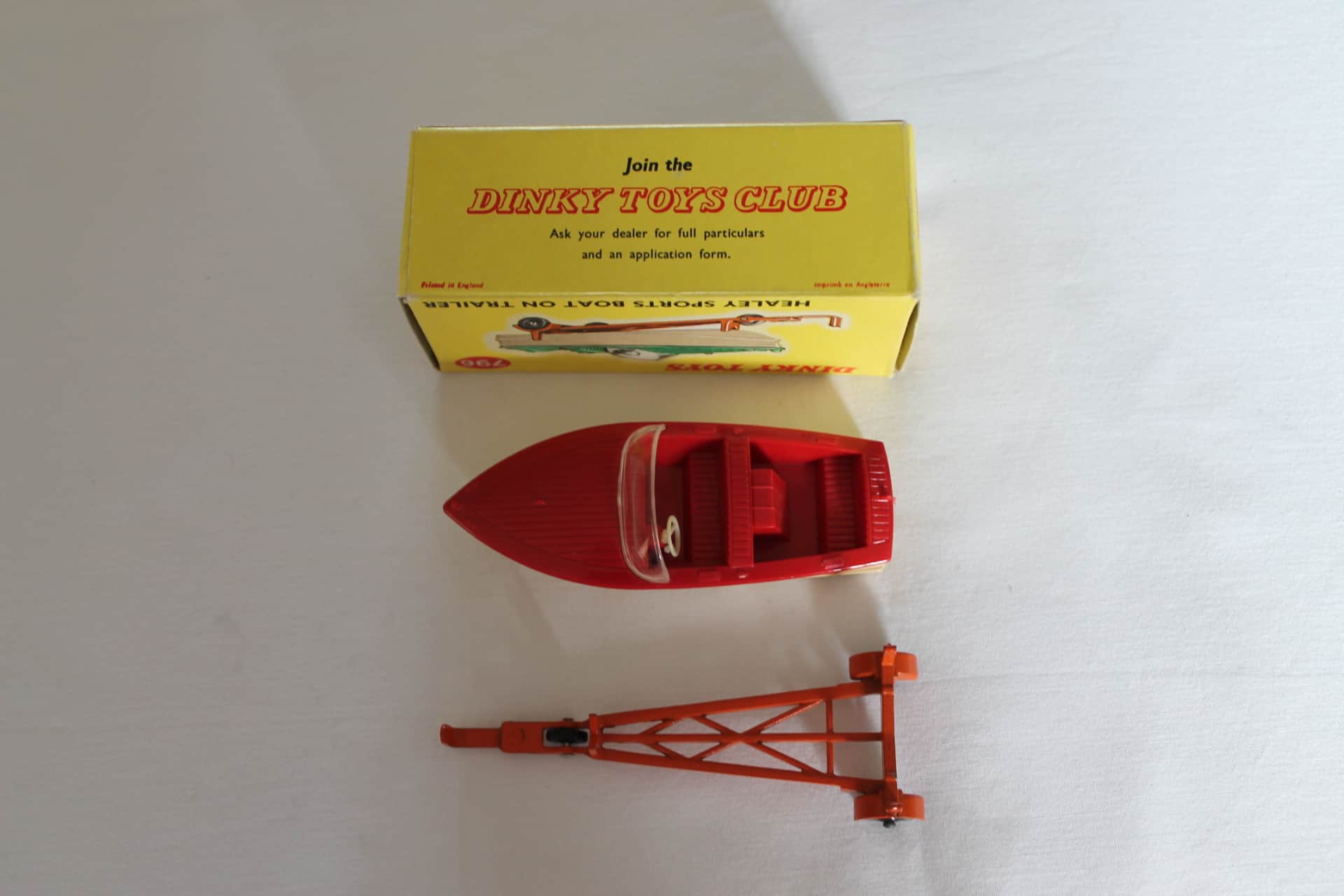 Dinky Toys 796 Red Healey Sports Boat - Diecast