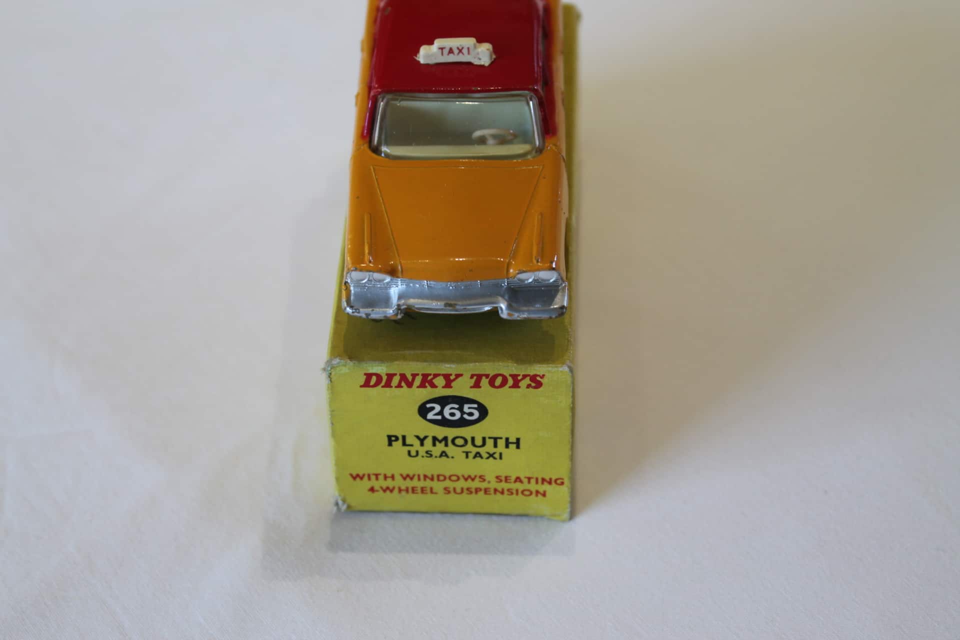Dinky Toys 265 Plymouth U.S.A. Taxi - Diecast