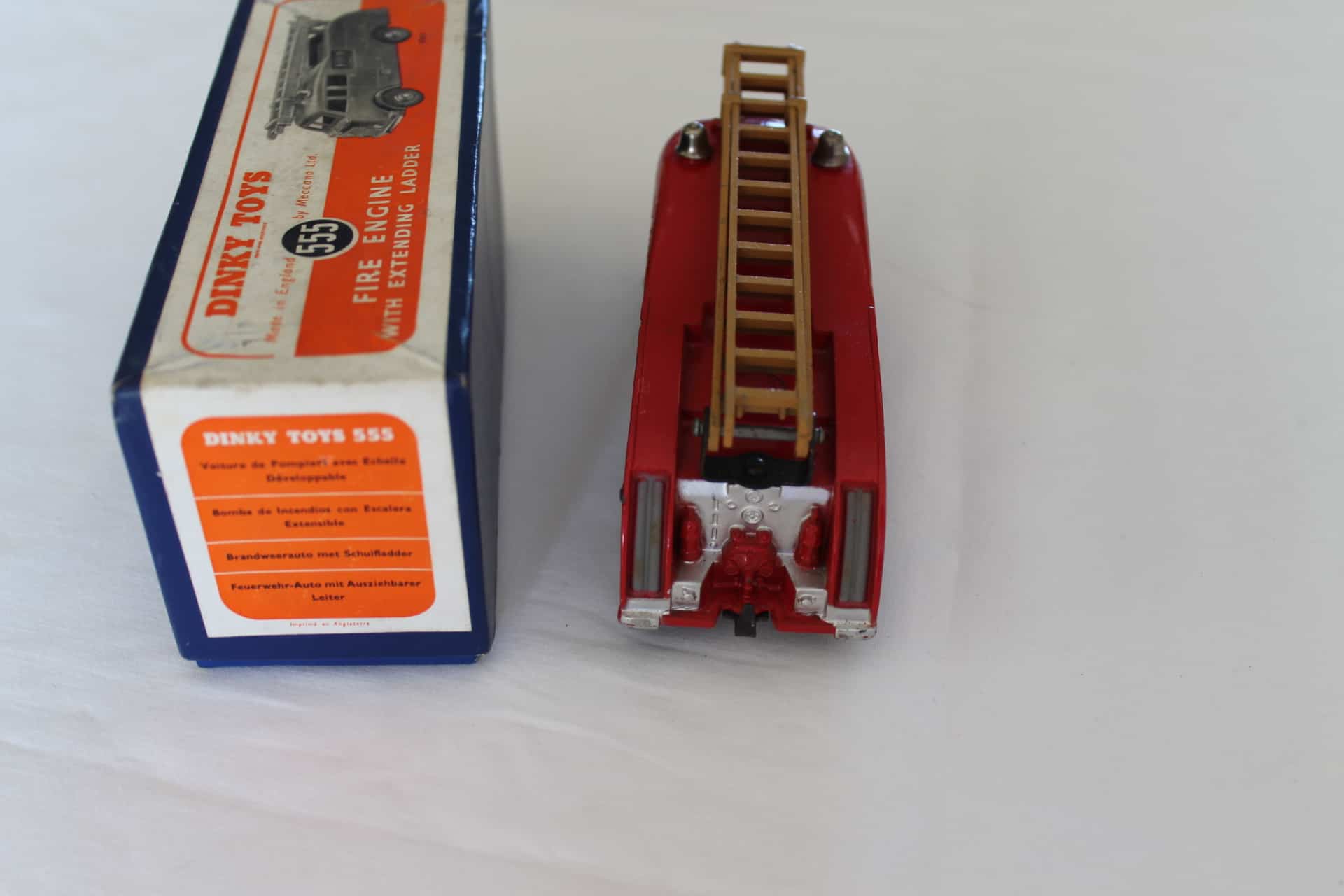 Dinky Toys 555 Commer Fire Engine - Diecast