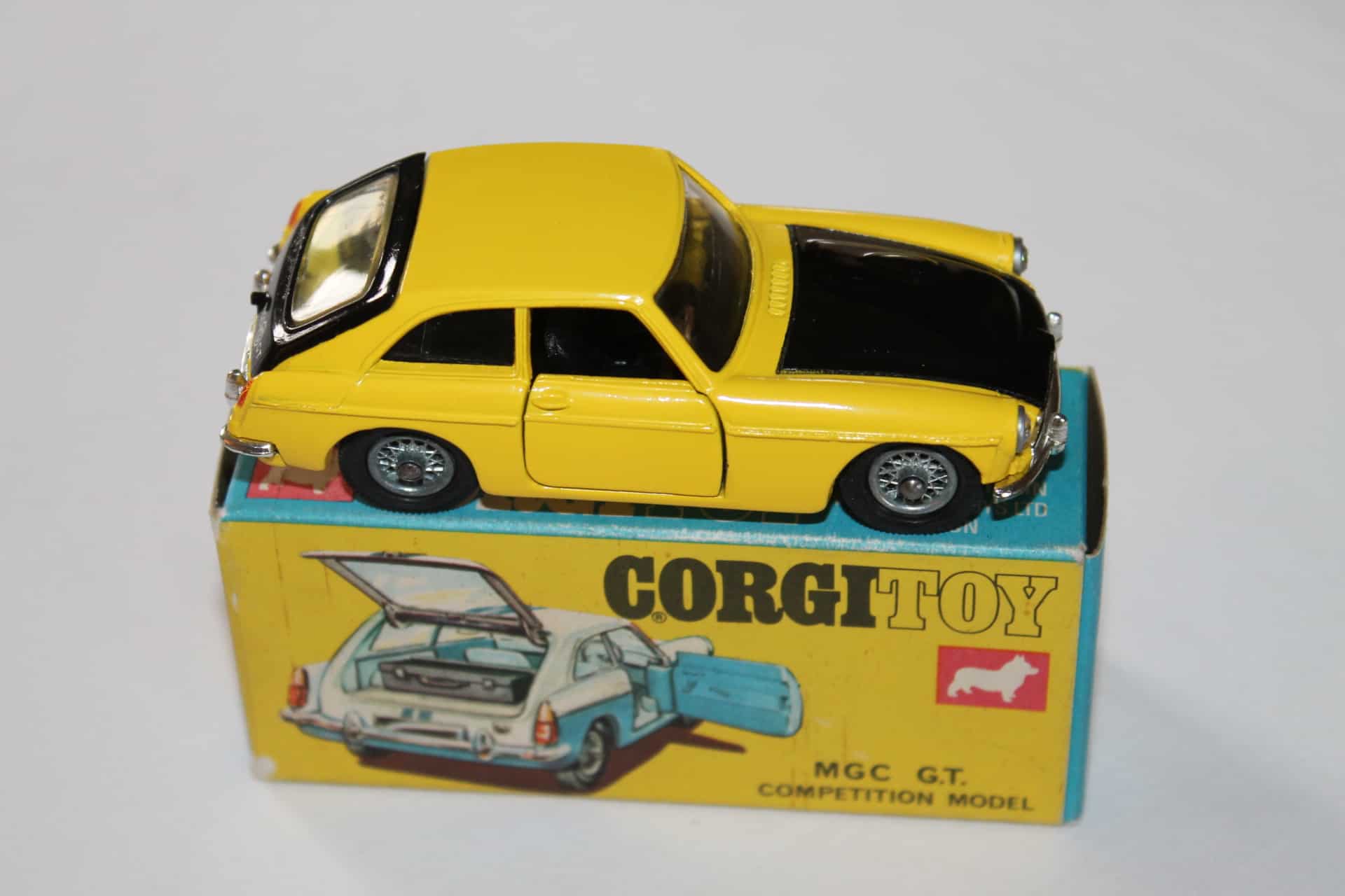 Corgi Toys 345 MGC TC Competition - Diecast