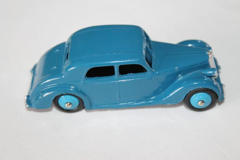 Dinky Toys 040A Riley - Diecast