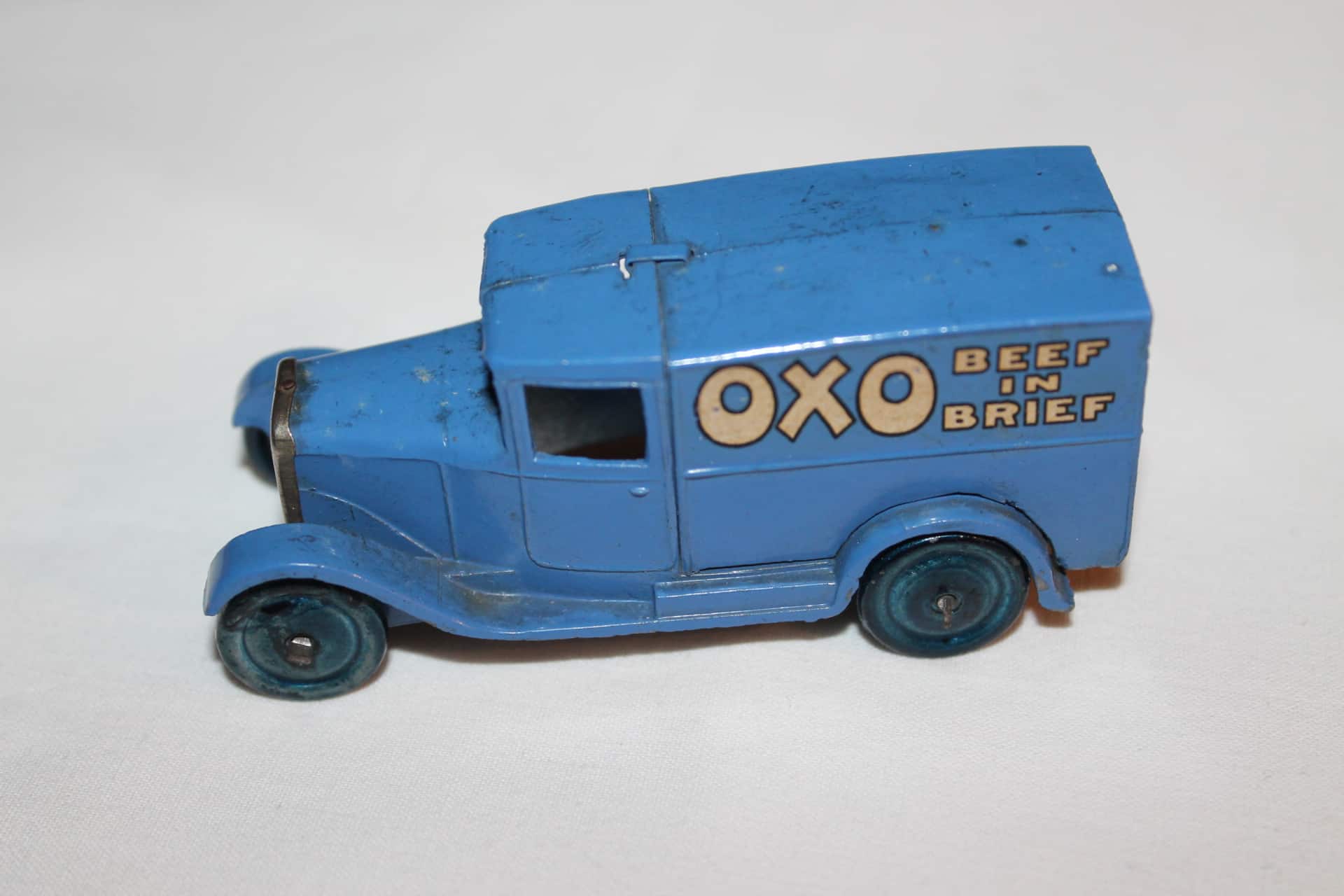Dinky Toys 028D OXO Delivery Van 1st Issue - Diecast