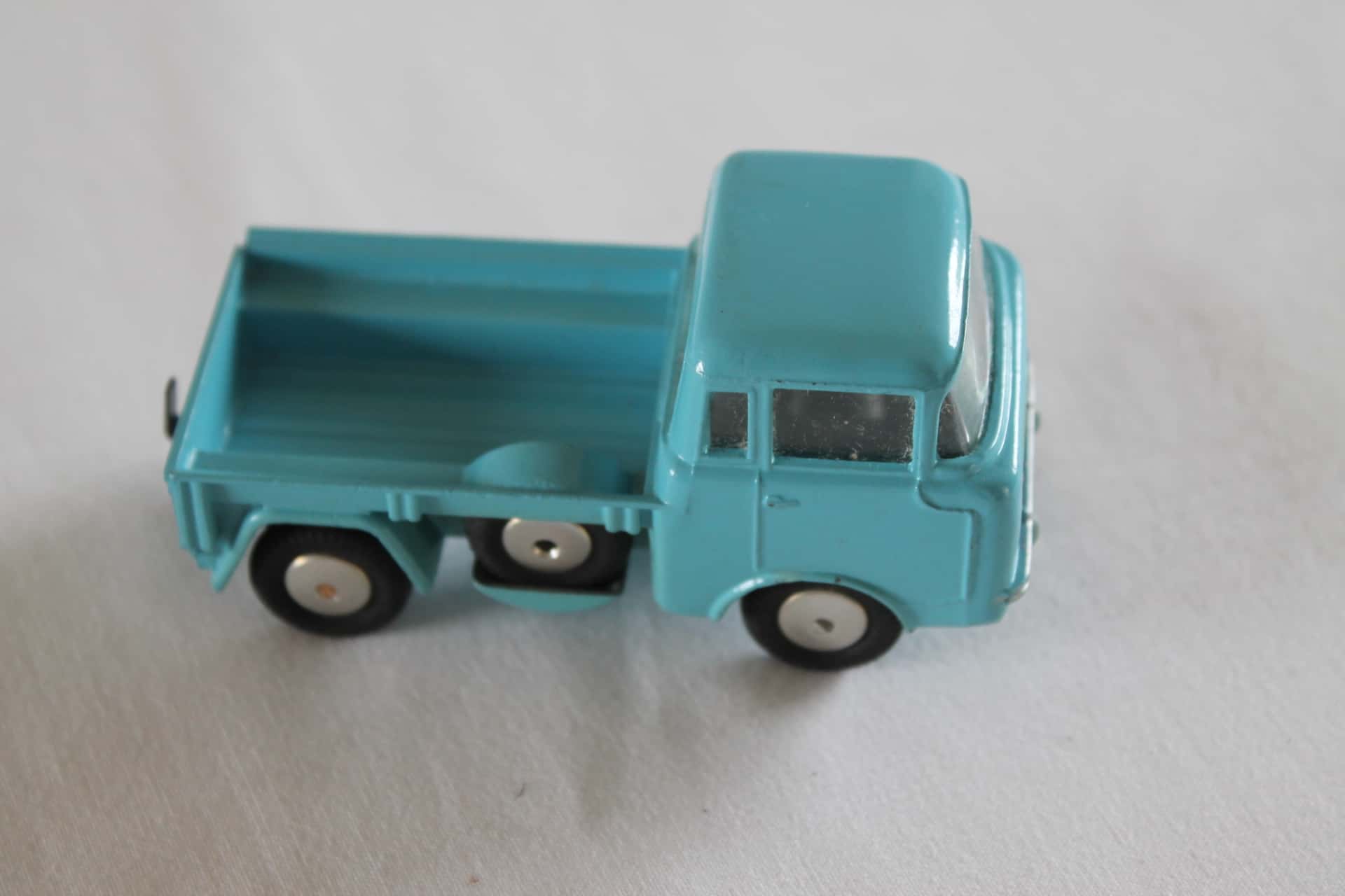 Corgi 409 Jeep FC-150 | Almost Mint