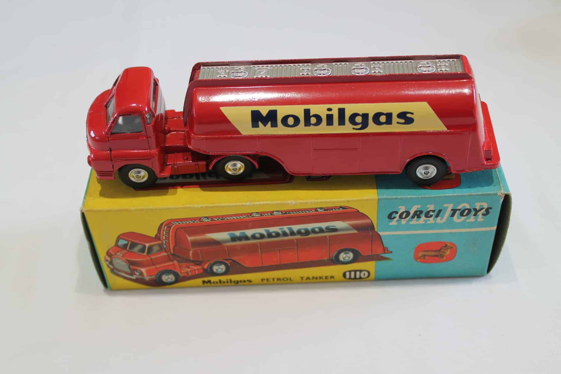 Corgi Toys 1110 Bedford Mobilgas Petrol Tanker - Diecast