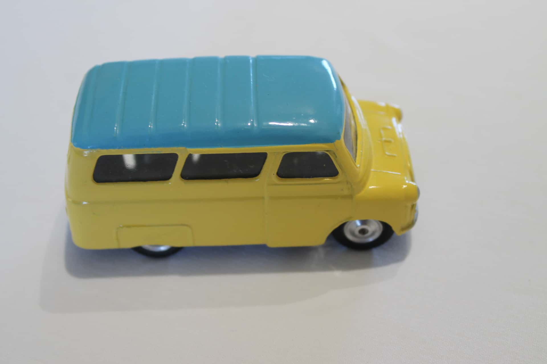 Corgi Toys 404 Bedford Dormobile | Diecast