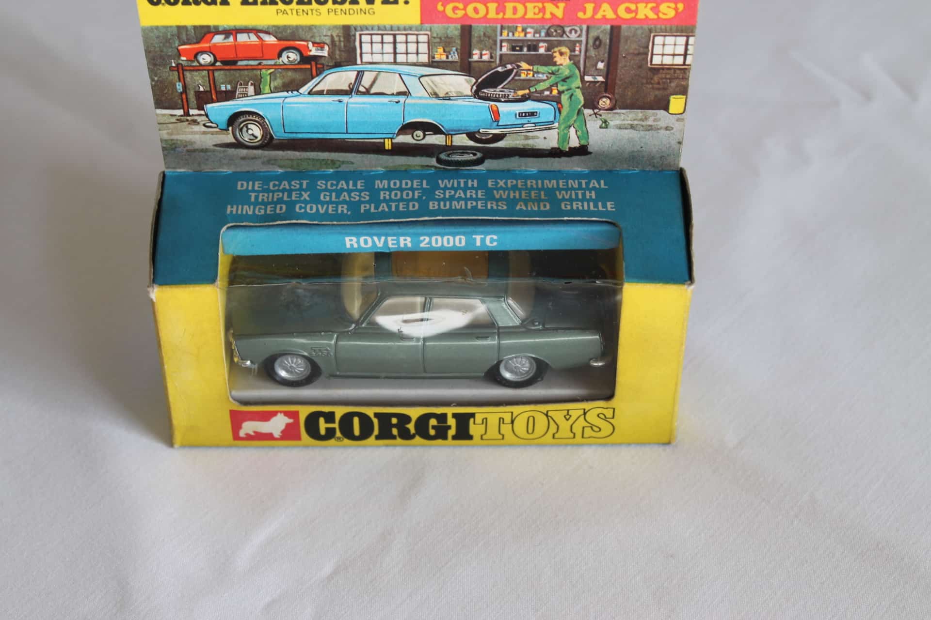 Corgi Toys 275 Rover 2000 TC - Diecast