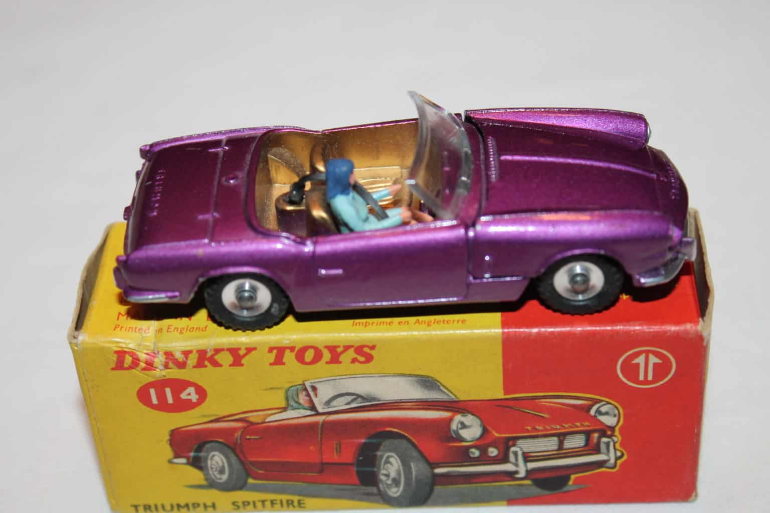 Dinky Toys 114 Triumph Spitfire - Diecast