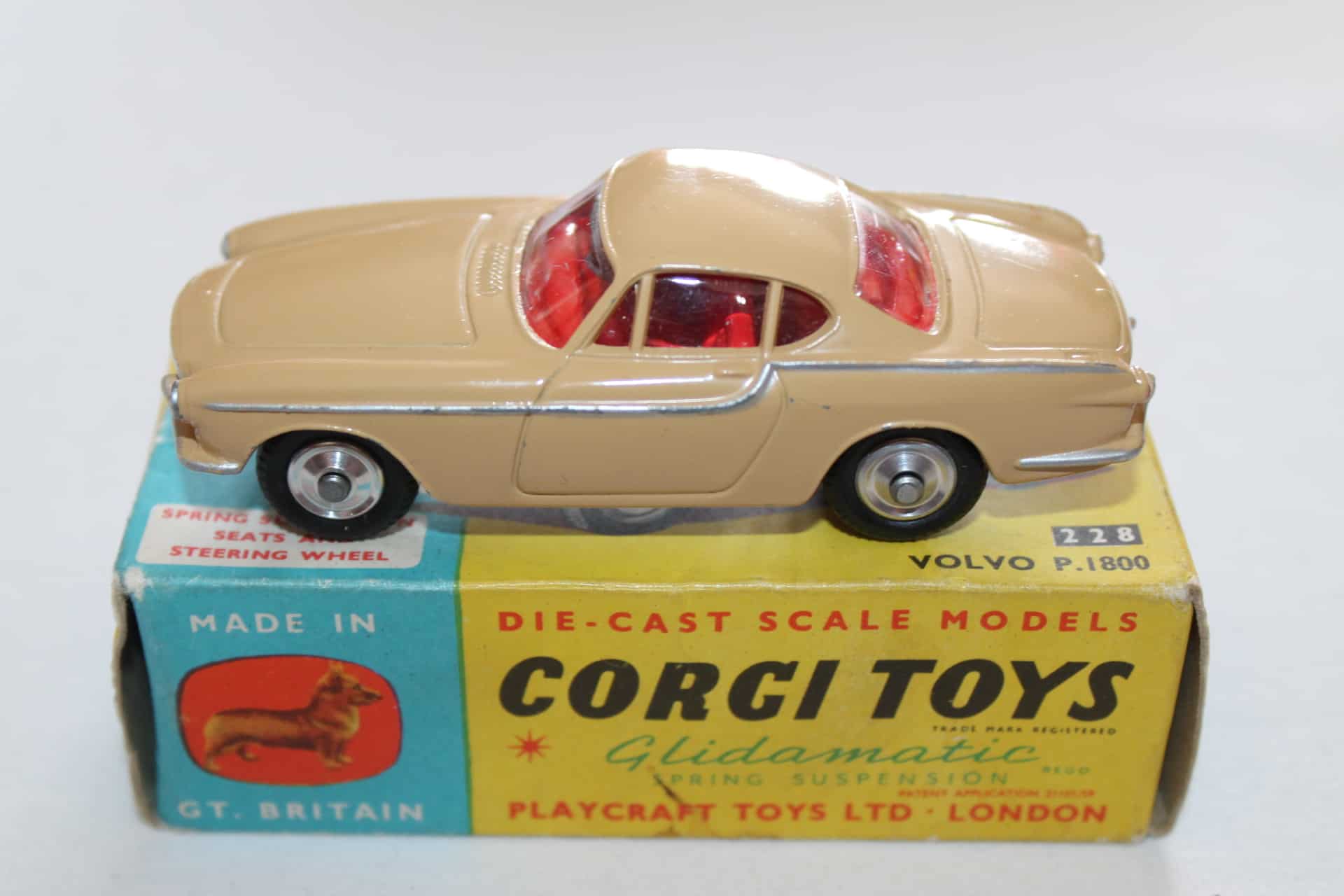 Corgi Toys 228 Volvo P.1800 - Diecast