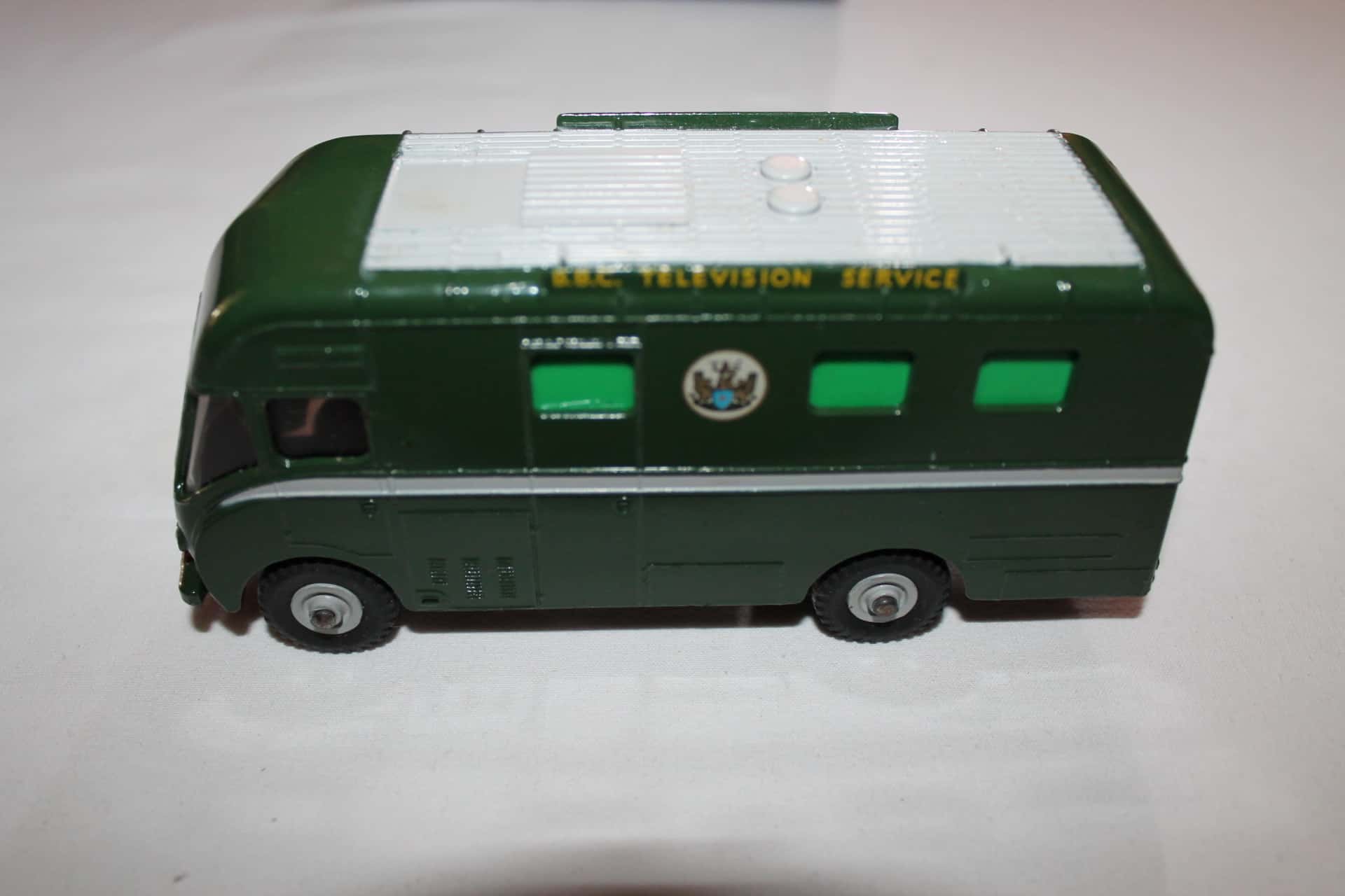 Dinky 967 B.B.C. Mobile Control Room | Almost Mint