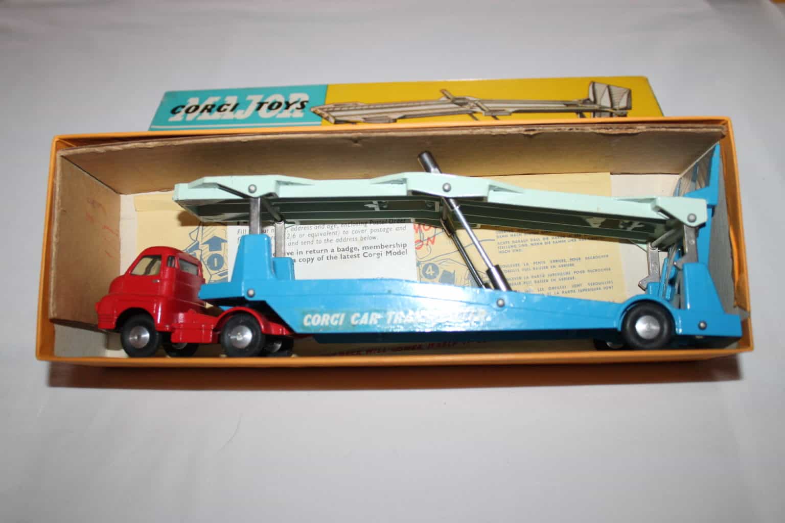 Corgi Toys 1101 Bedford Car Transporter - Diecast