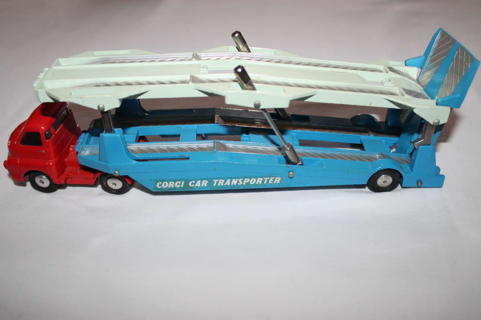 Corgi Toys 1101 Bedford Car Transporter - Diecast