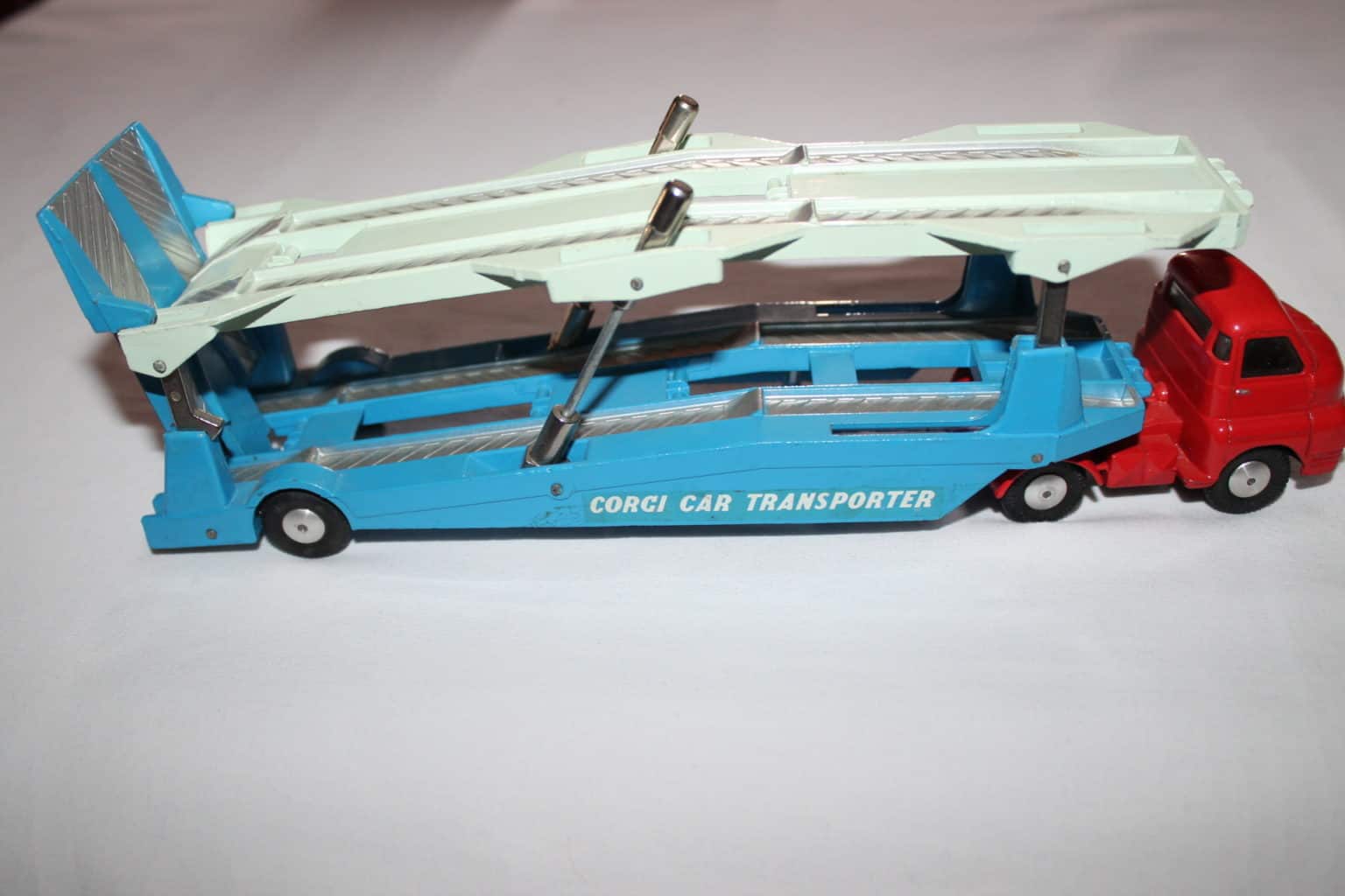 Corgi Toys 1101 Bedford Car Transporter - Diecast