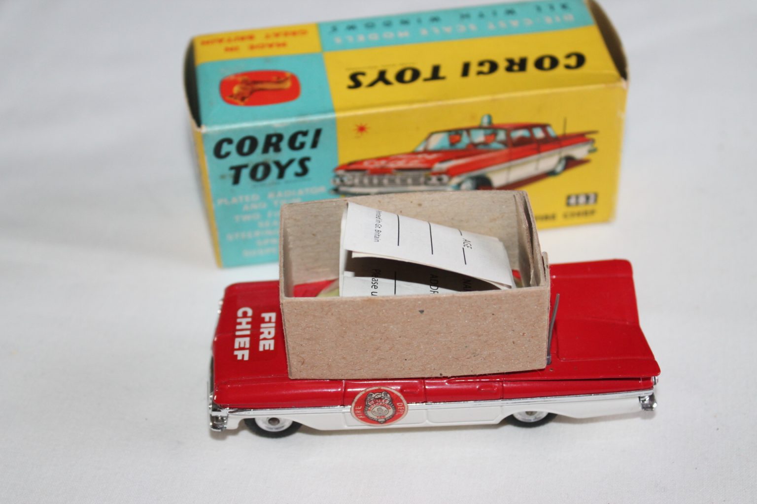 Corgi Toys 482 Chevrolet Fire Chief Car - Diecast