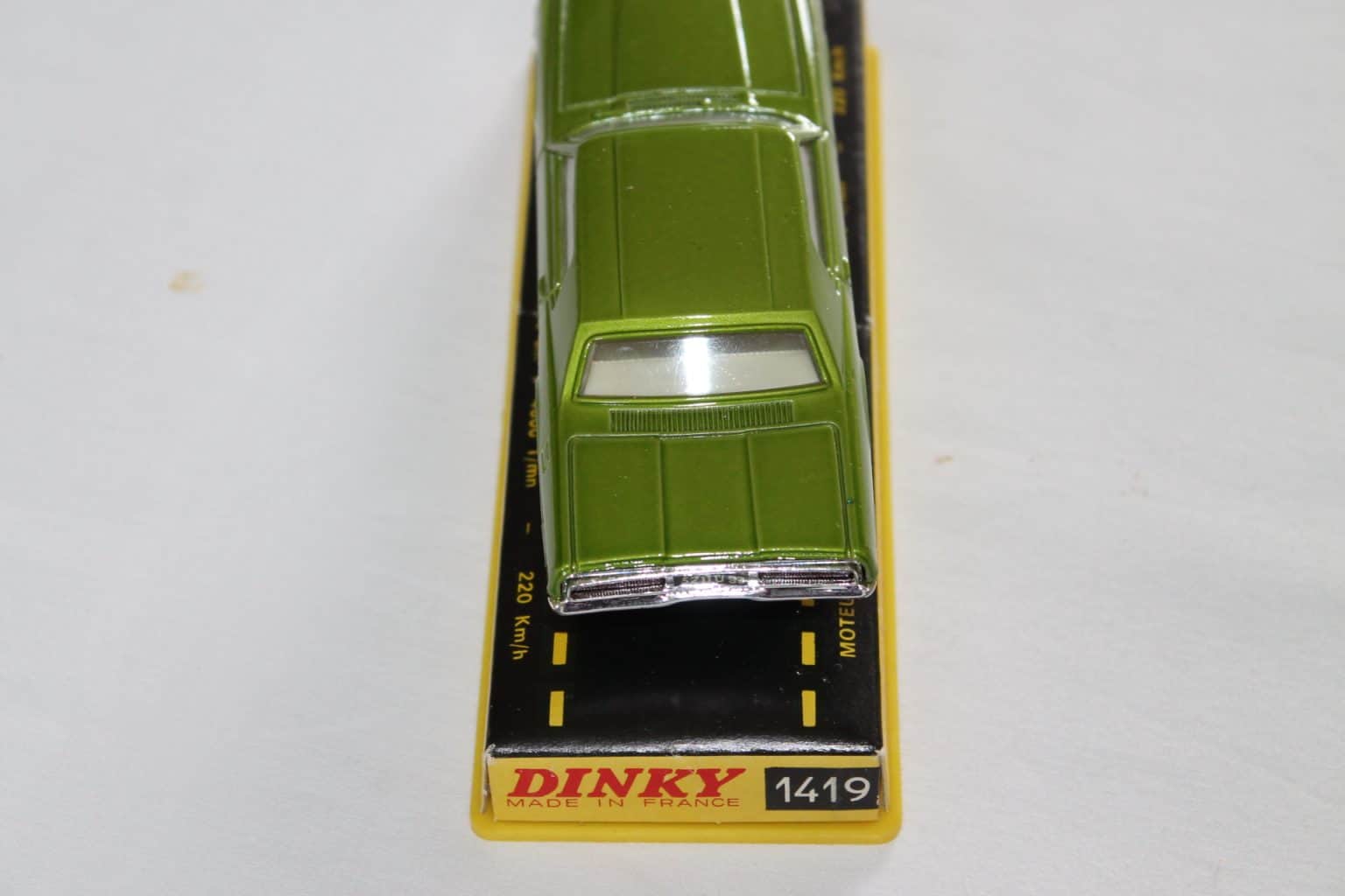 French Dinky Toys 1419 Ford Thunderbird Coupe - Diecast