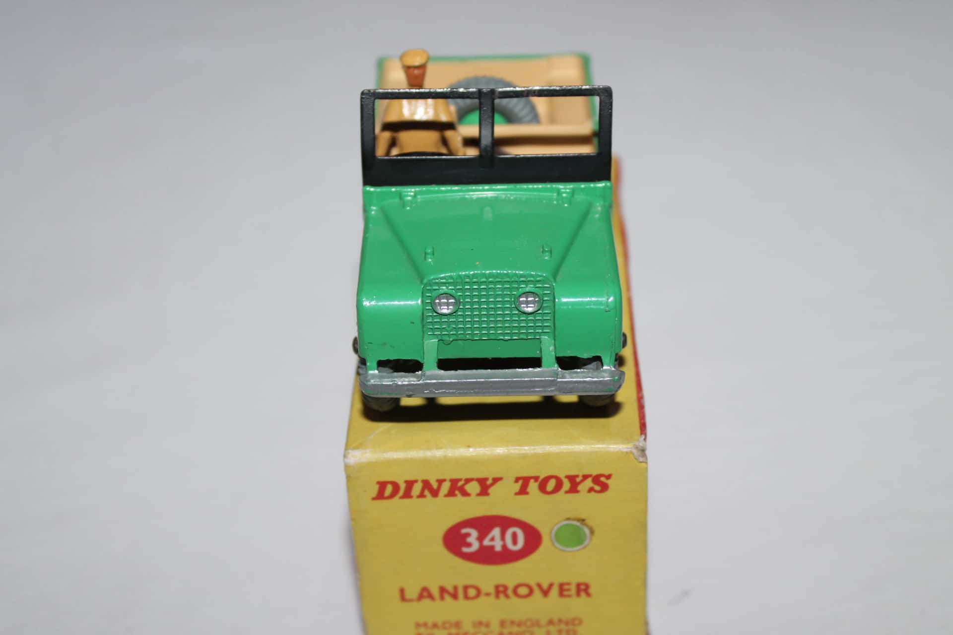 Dinky Toy 340 Land Rover - Diecast