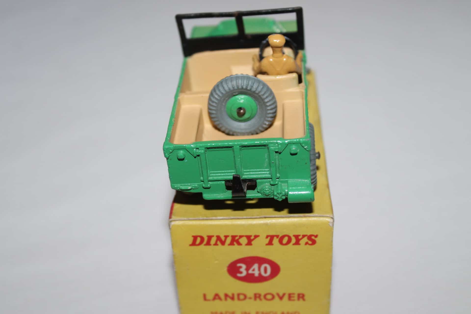 Dinky Toy 340 Land Rover - Diecast