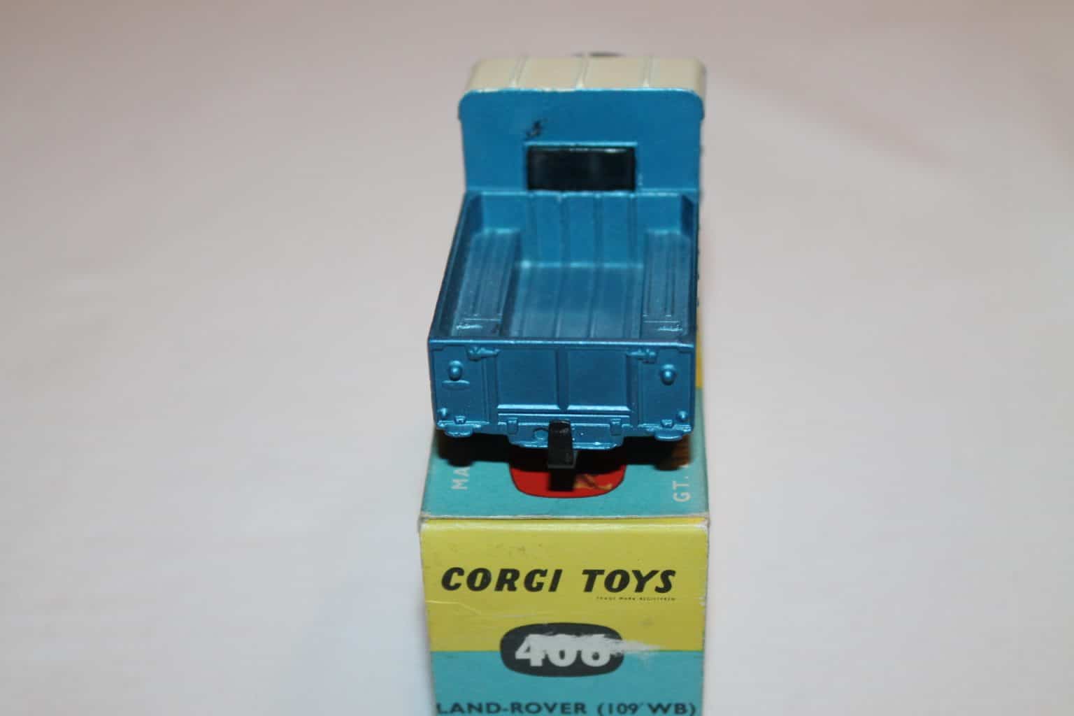 Corgi Toys 406 Land Rover (109 WB) - Diecast