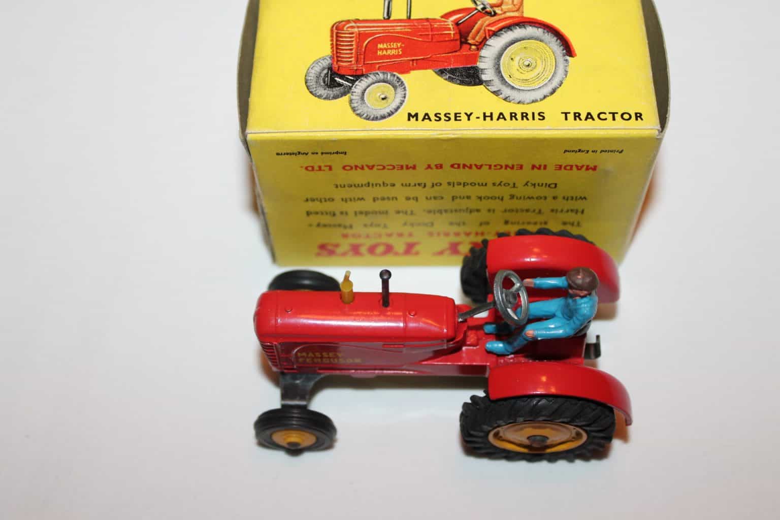 Dinky 300 Massey Harris Tractor | bright red | Almost Mint