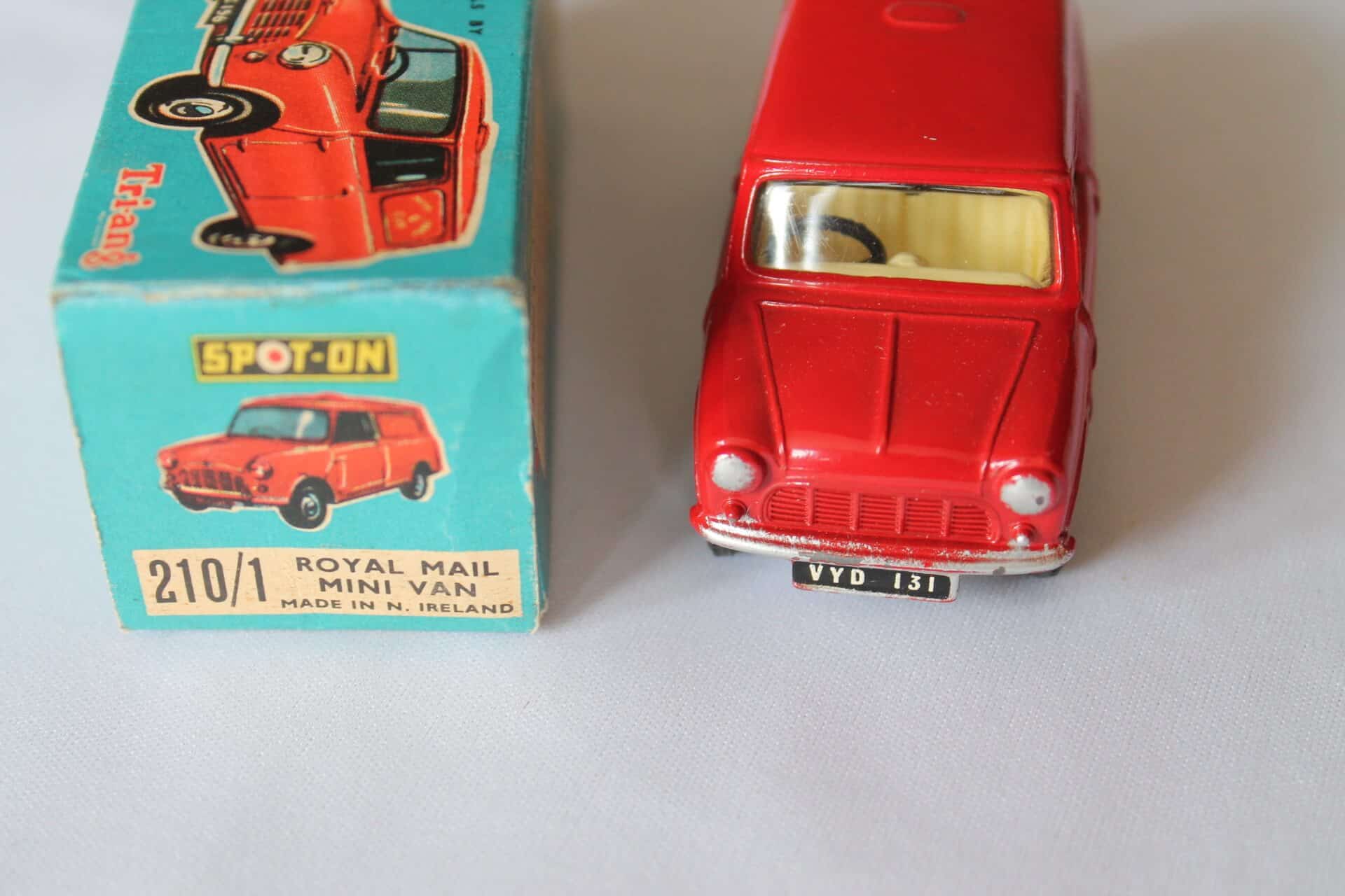 Spot-On Toys 210/1 Royal Mail Mini Van - Diecast