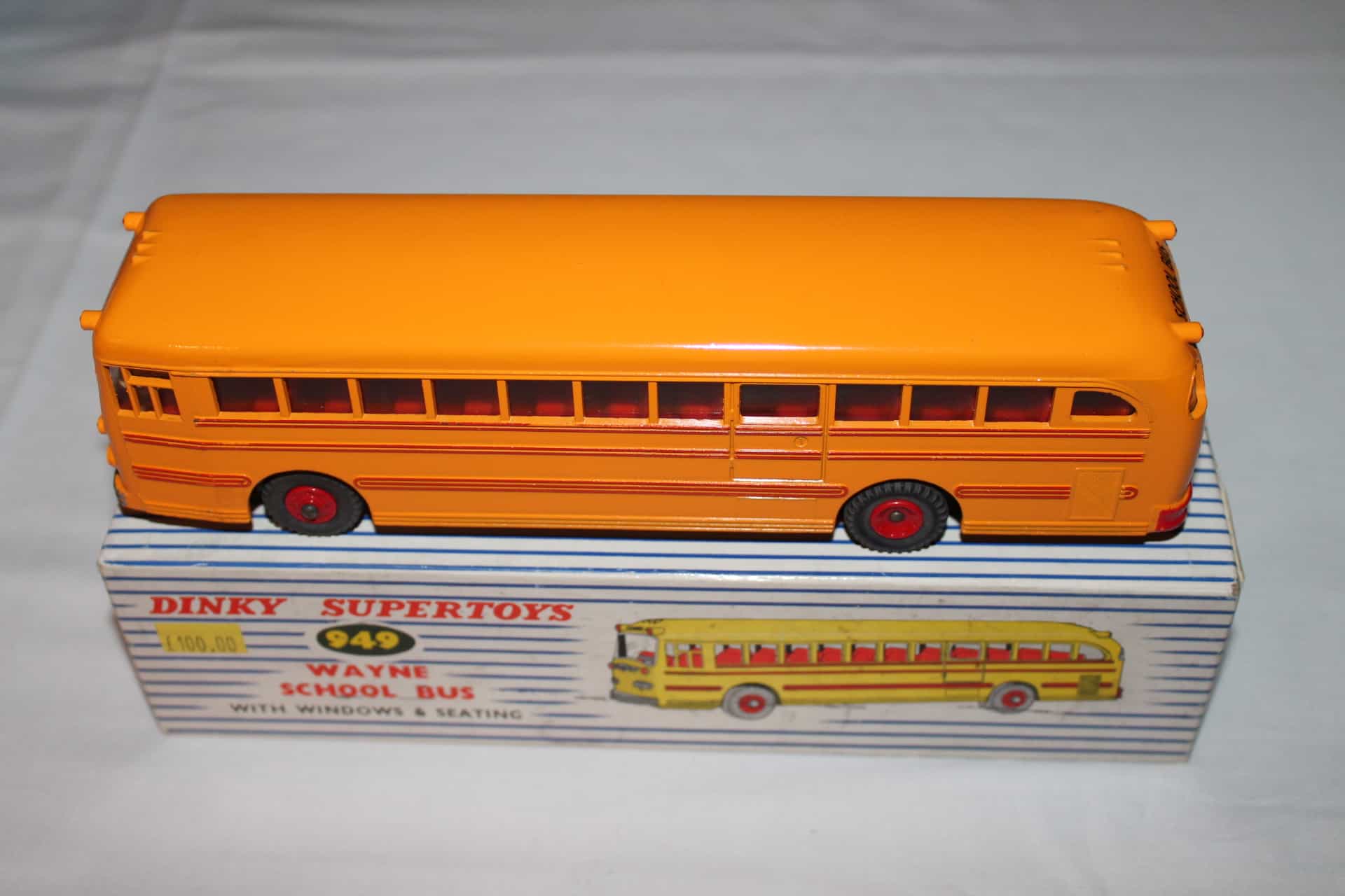 Dinky Toys 949 Wayne School Bus Red Lines - Diecast