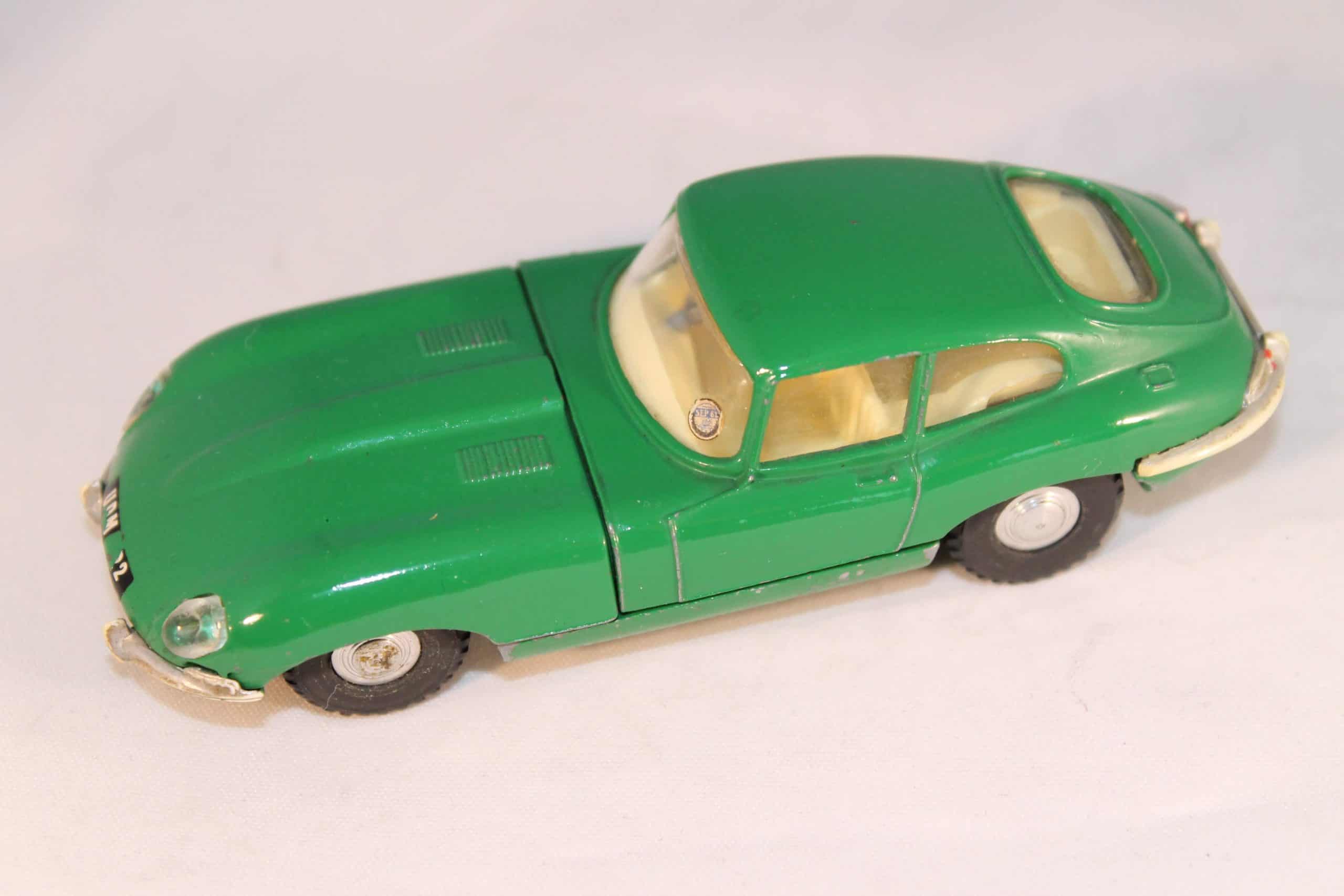 Spot-On 217 Jaguar E Type - Diecast