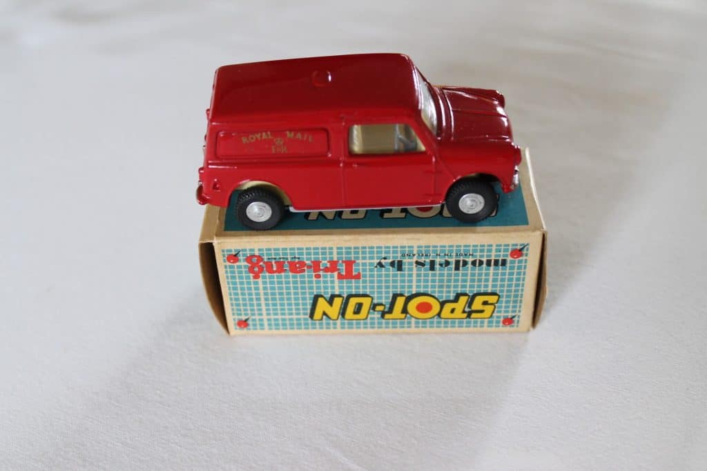 Spot-On 210/1 Royal Mail Mini Van - Diecast