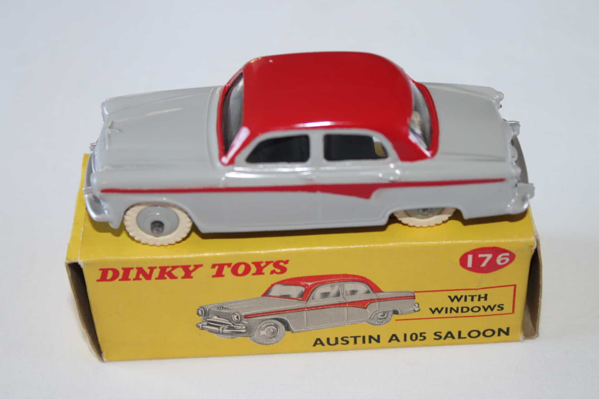 Dinky Toys 176 Austin A105 Saloon - Diecast