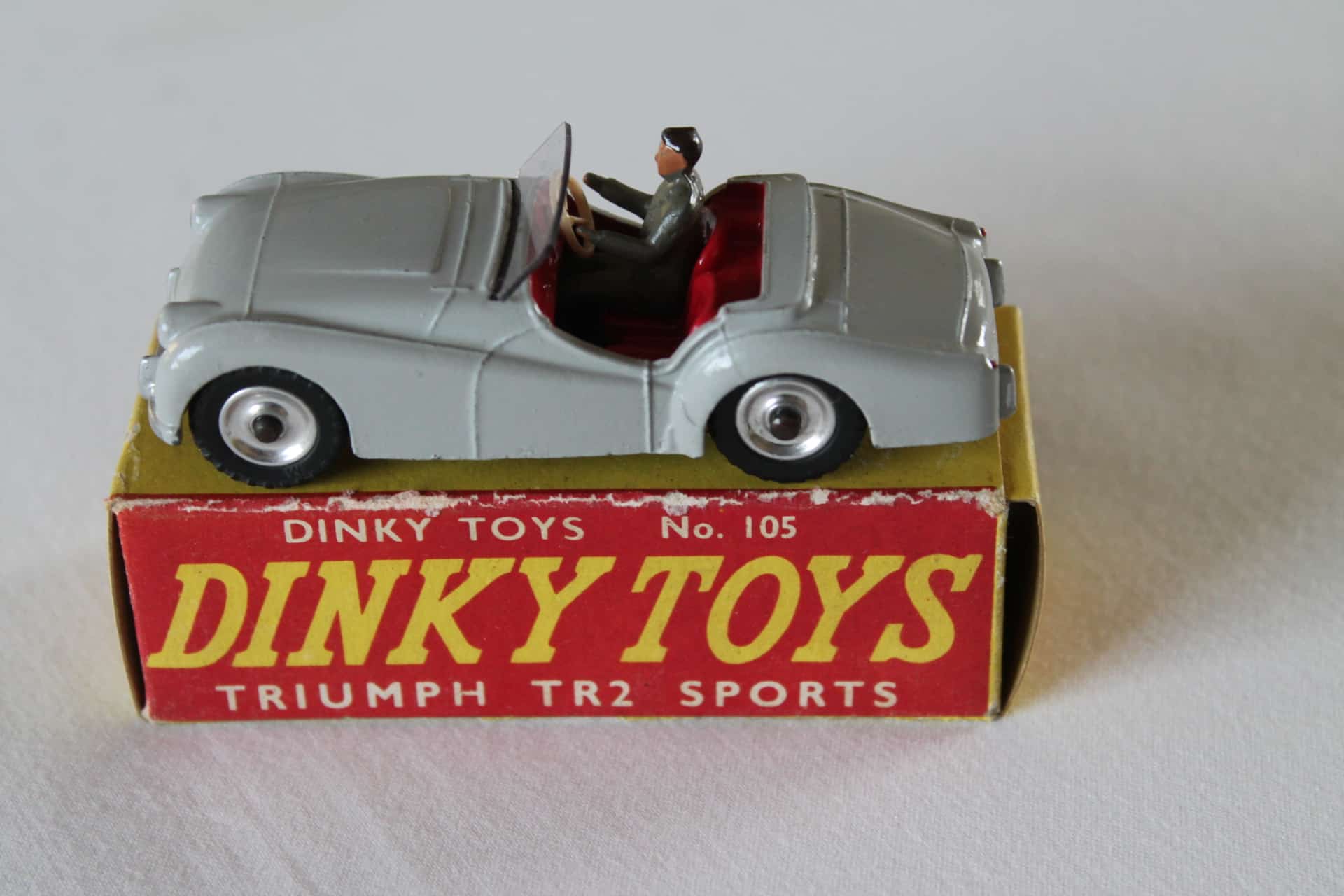 Dinky 105 Triumph T.R.2 Tourer | Almost Mint | Grey