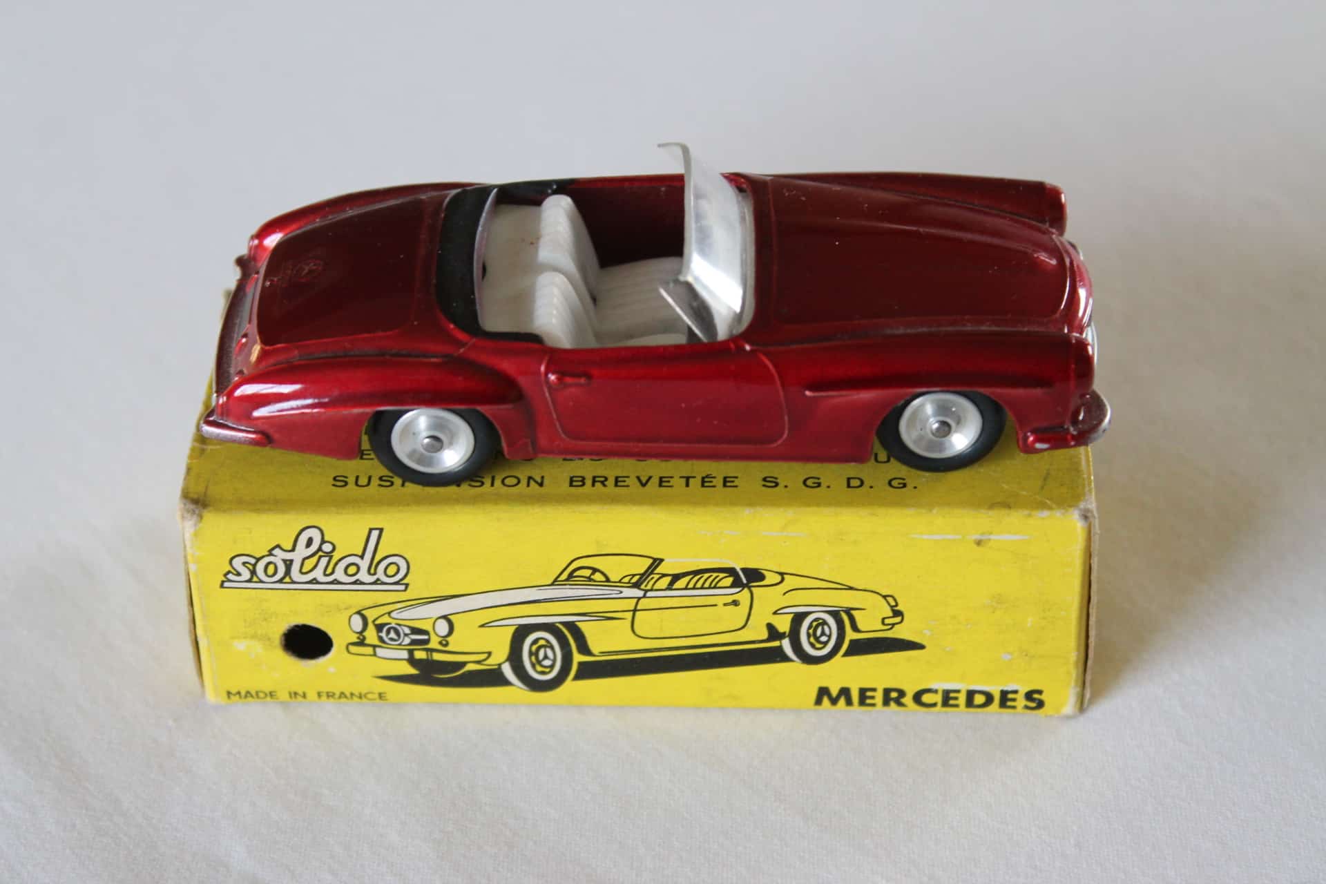 Solido Toys 105 Mercedes Benz 190 SL - Diecast