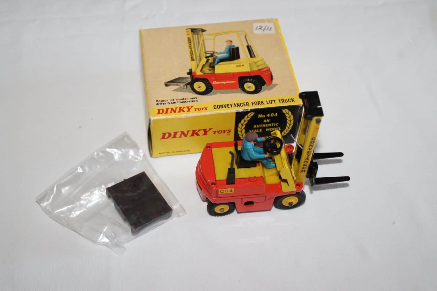 Dinky Toys 404 Conveyancer Fork Lift Truck | Diecast