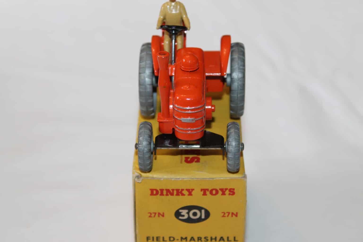 Dinky 027N/301 Field Marshall Tractor | orange | Almost Mint