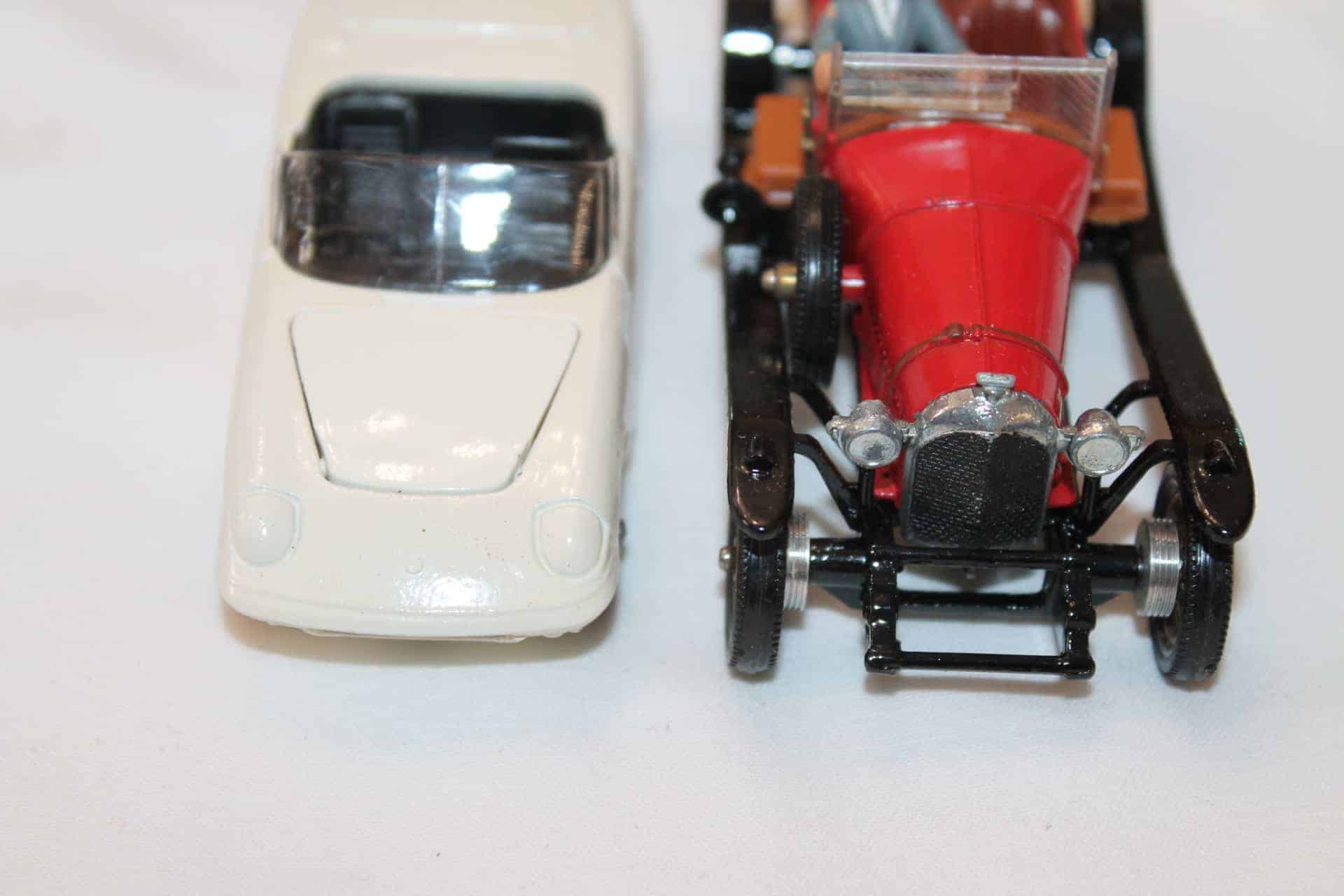 Corgi Toys GS 40 The Avengers Gift Set - Diecast