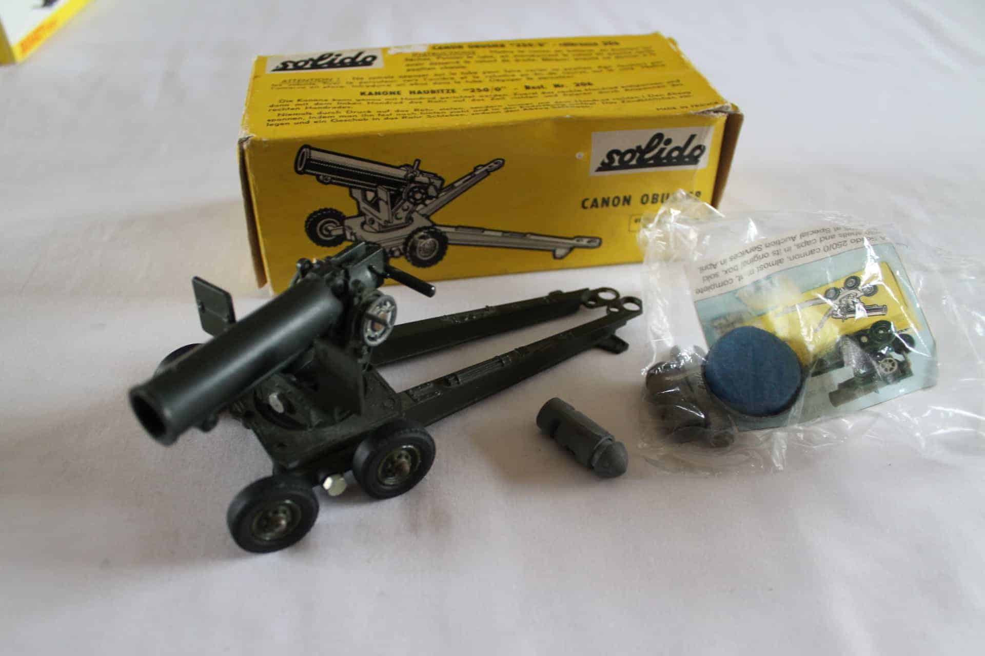 Solido Toys 206 Cannon 250/0 - Diecast