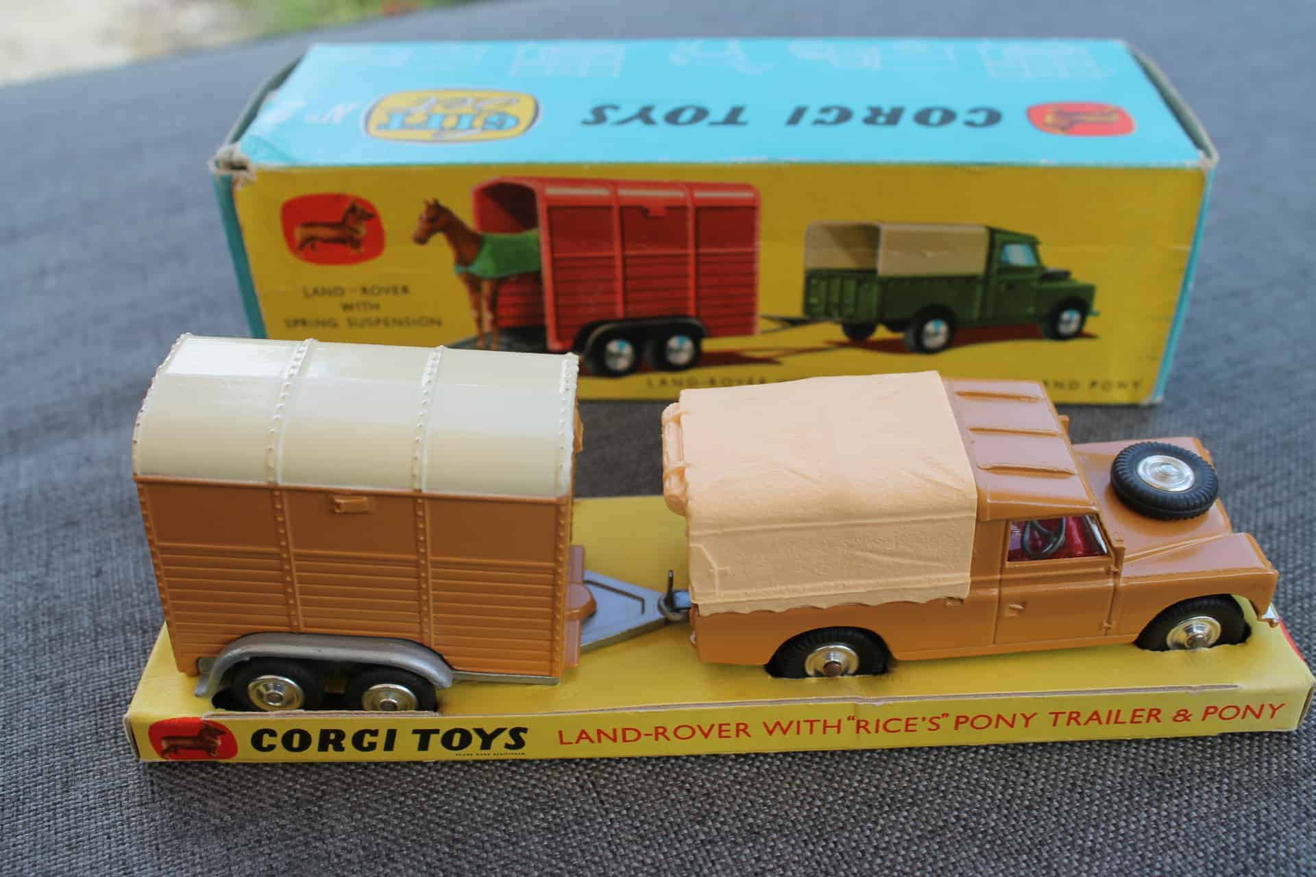 Corgi Toys Gift Set No 2 Land-Rover with Rice's Trailer & Pony - Diecast