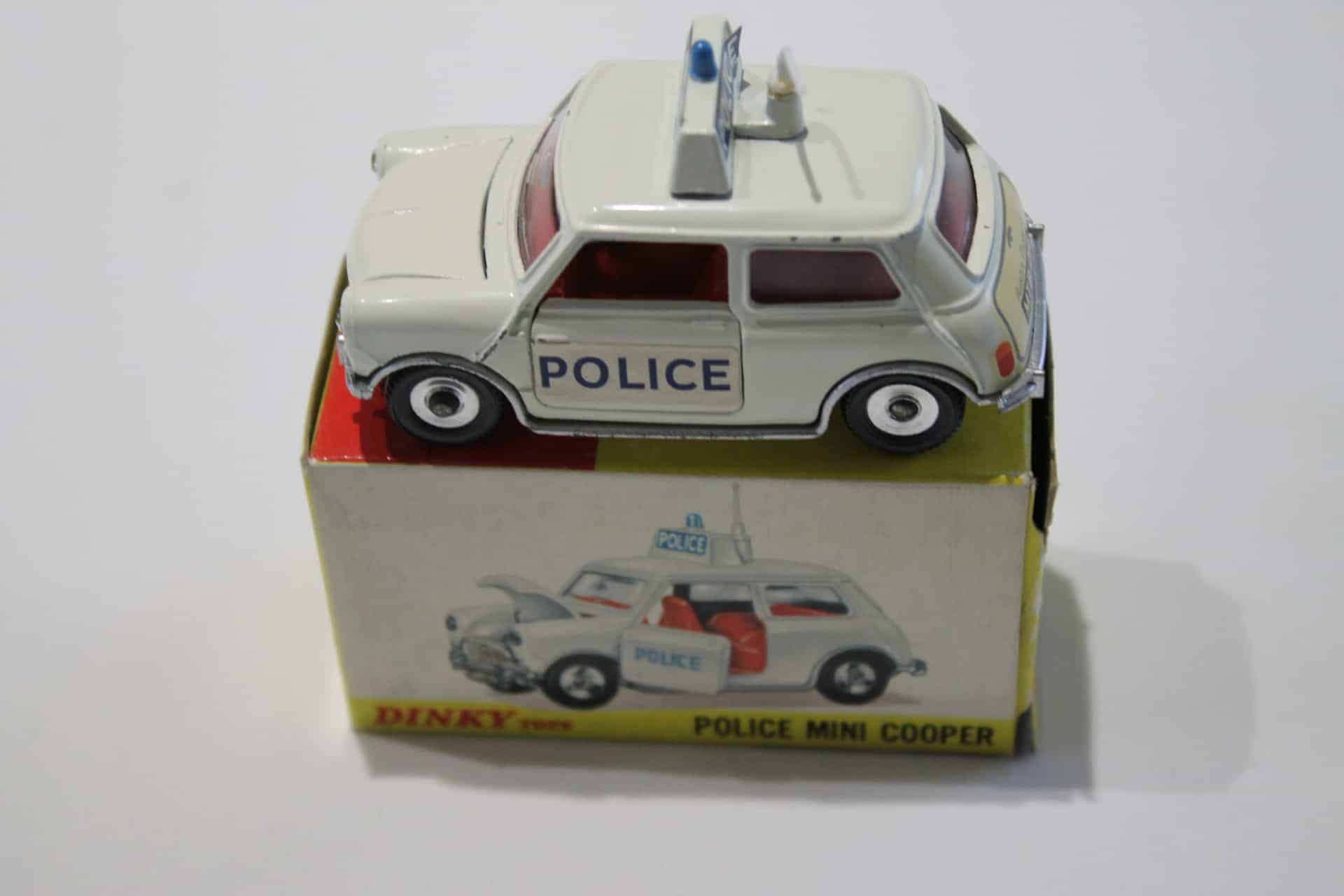 Dinky Toys 250 Police Mini Cooper - Diecast