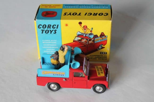 Corgi 487 Chipperfields Parade Vehicle | bright red