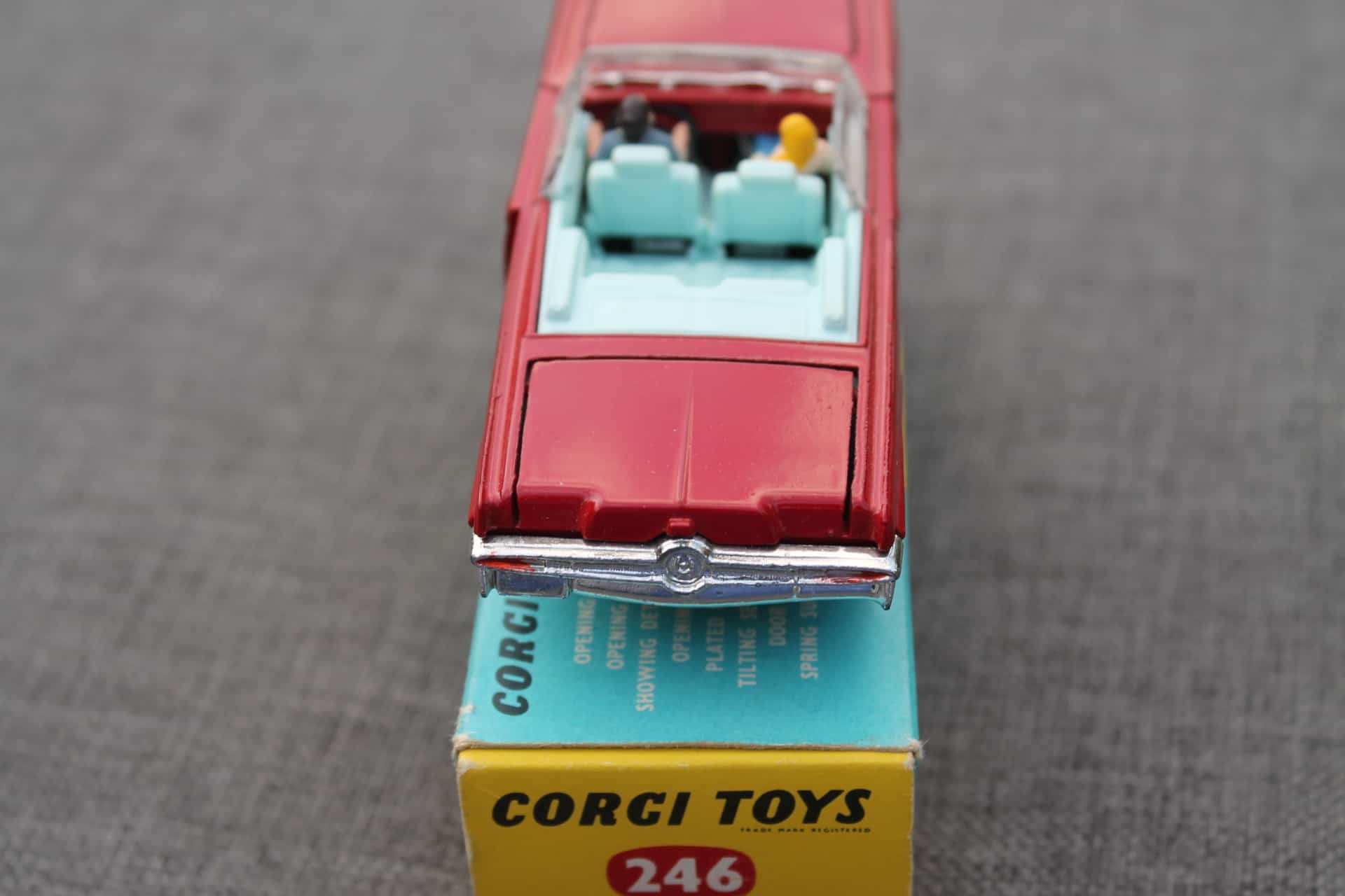 Corgi Toys 246 Chrysler Imperial - Diecast