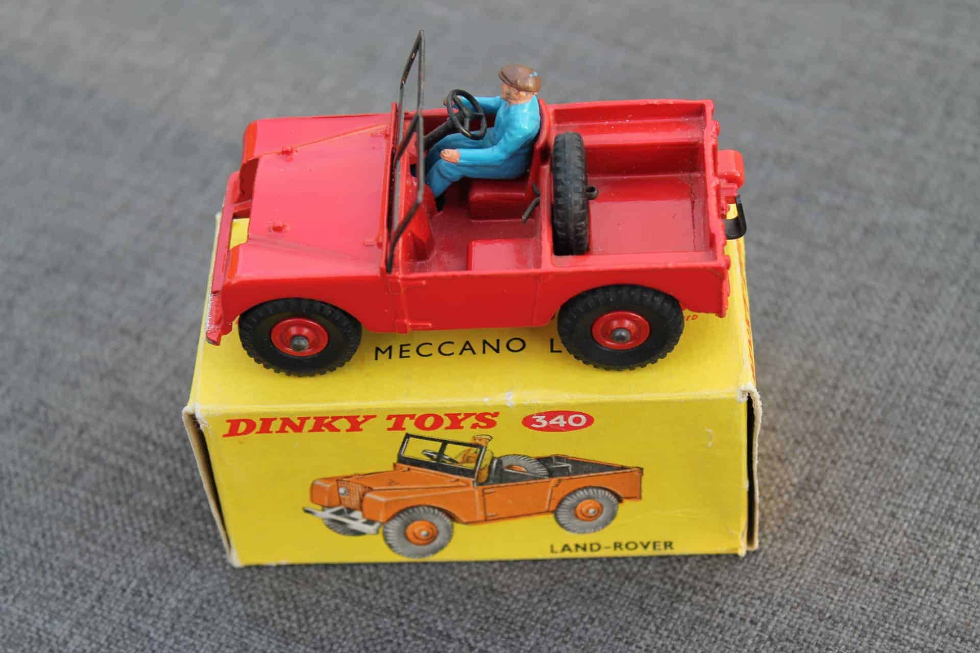 Dinky Toys 340 Land Rover - Diecast