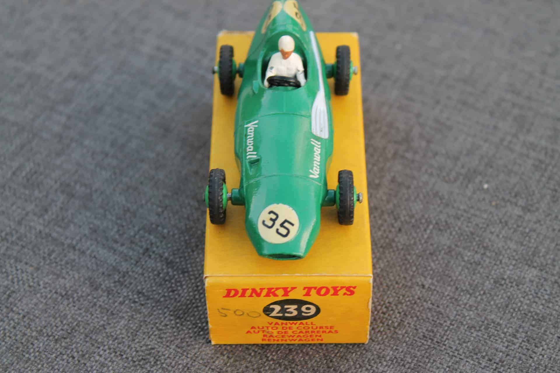 Dinky Toys 239 Vanwall Racing Car - Diecast