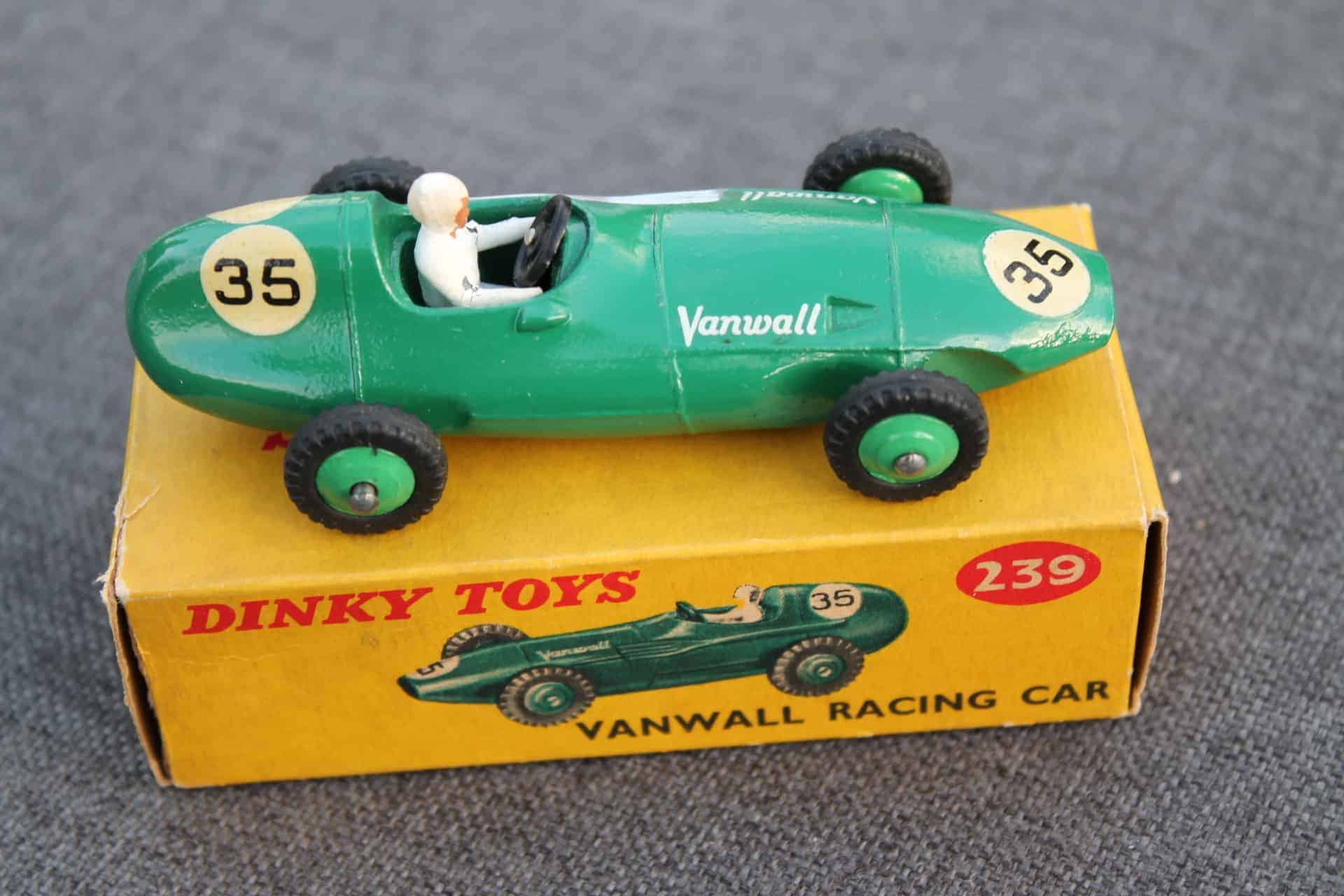 Dinky Toys 239 Vanwall Racing Car - Diecast
