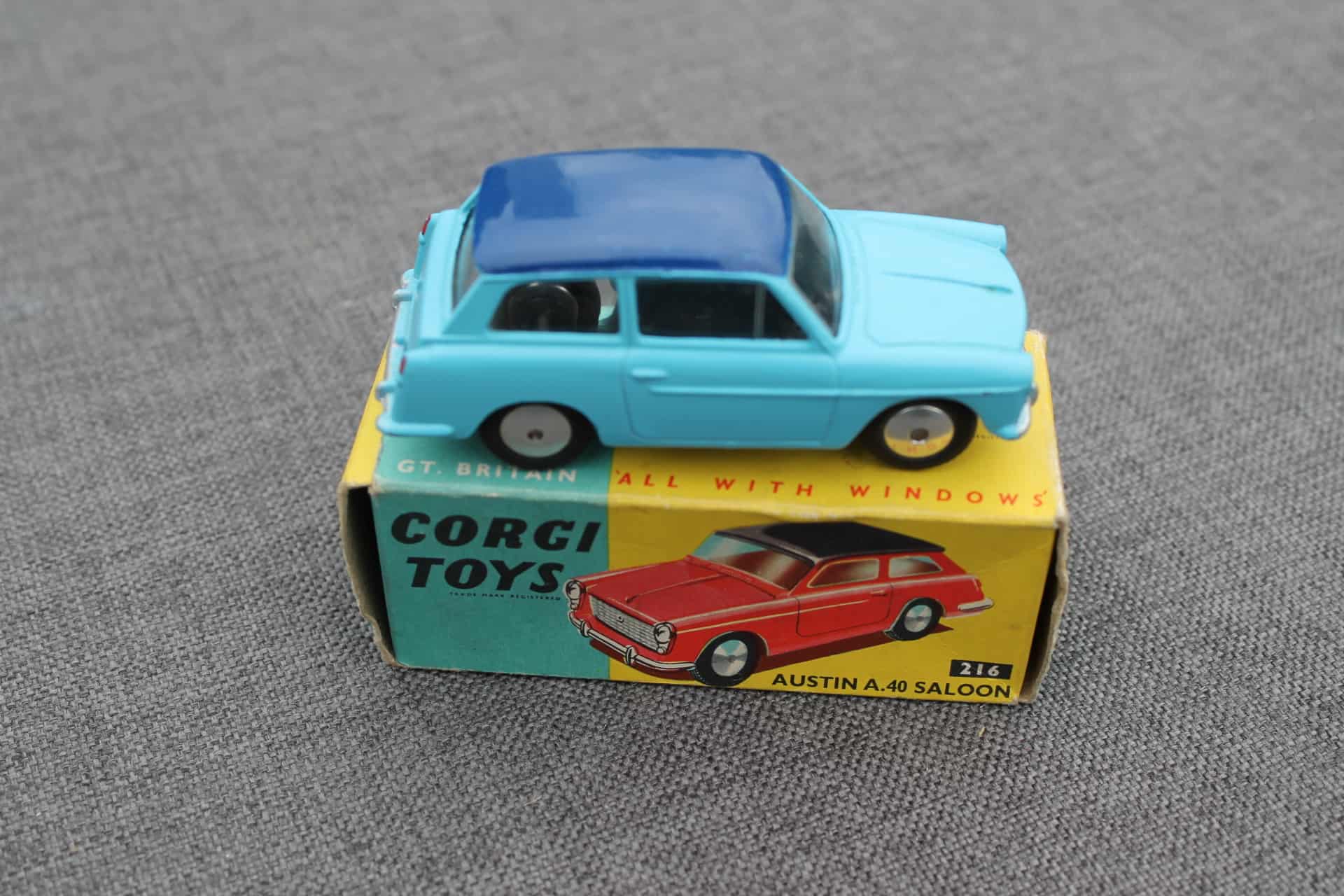 Corgi Toys 216 Austin A40 - Diecast