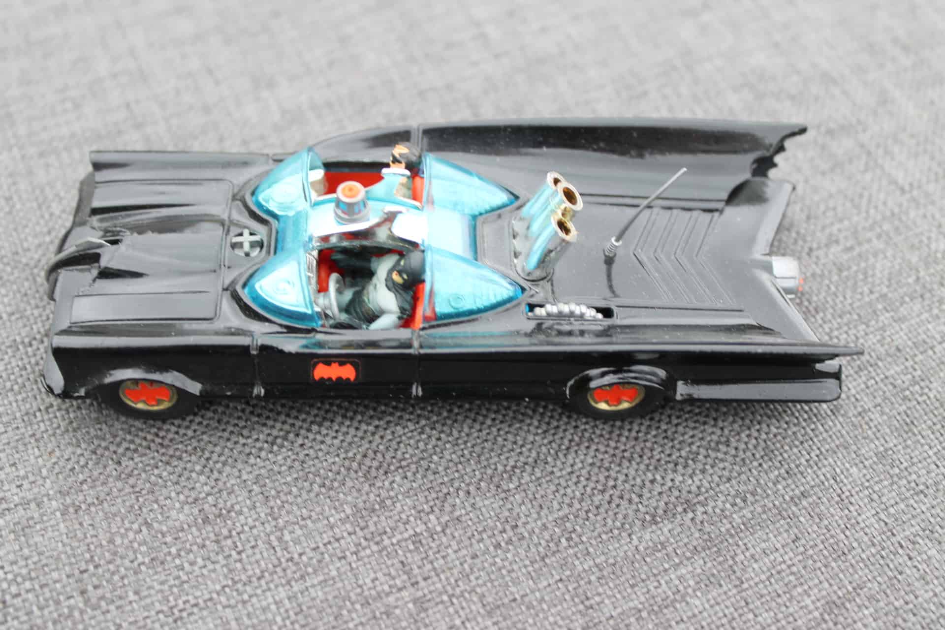 Corgi 267 Batmobile 1st Issue | Almost Mint