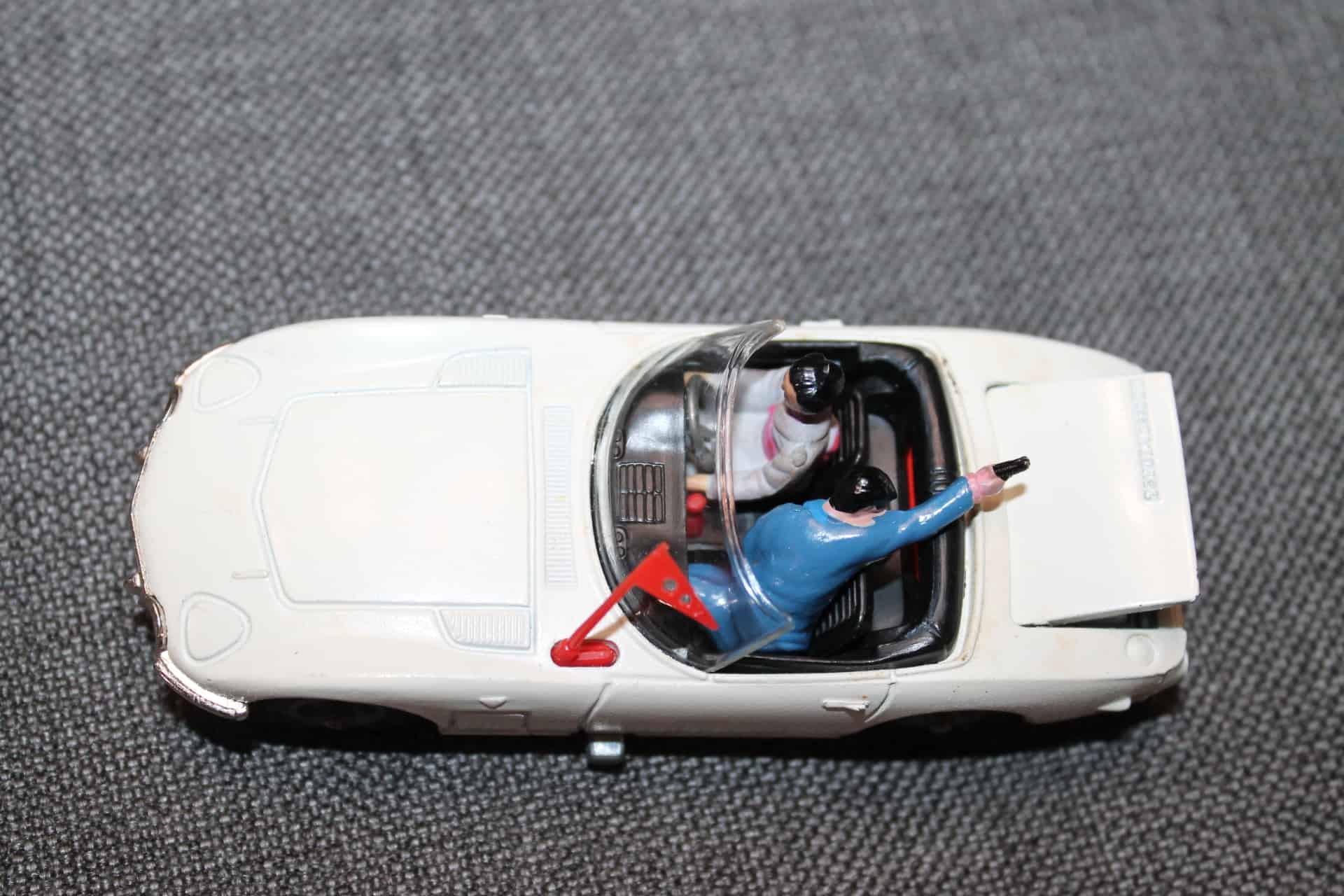 Corgi 336 James Bond Toyota 2000GT | white | Almost Mint