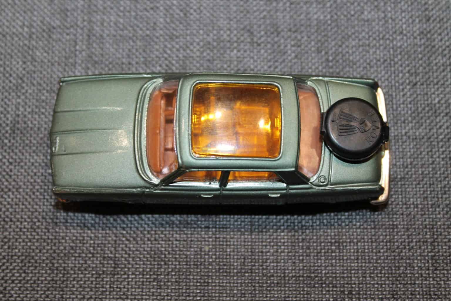 Corgi Toys 275 Rover 2000 TC 'Golden Jacks' - Diecast