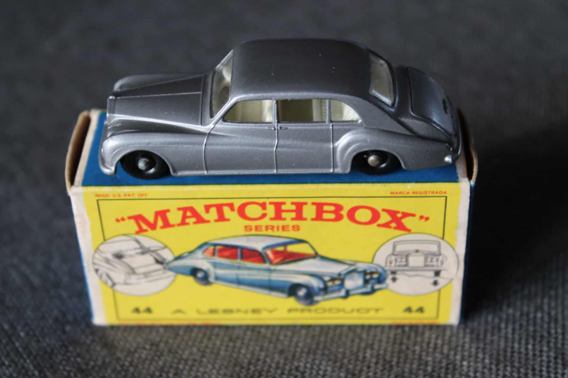 Matchbox Toys 44B Rolls Royce Phantom V - Diecast
