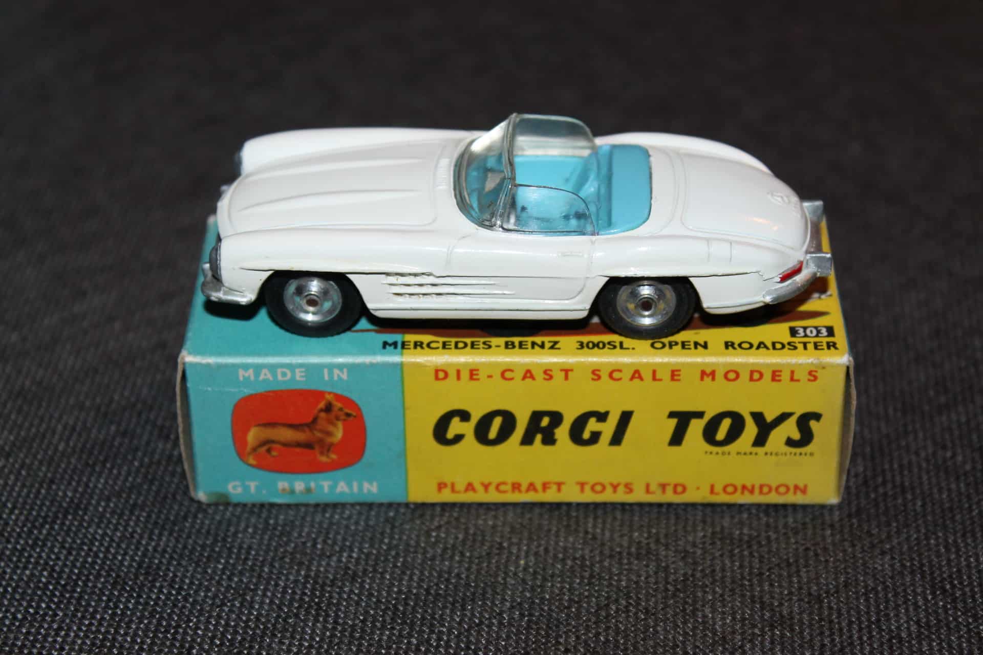 Corgi 303 Mercedes Benz 300SL Open Roadster | Own collection