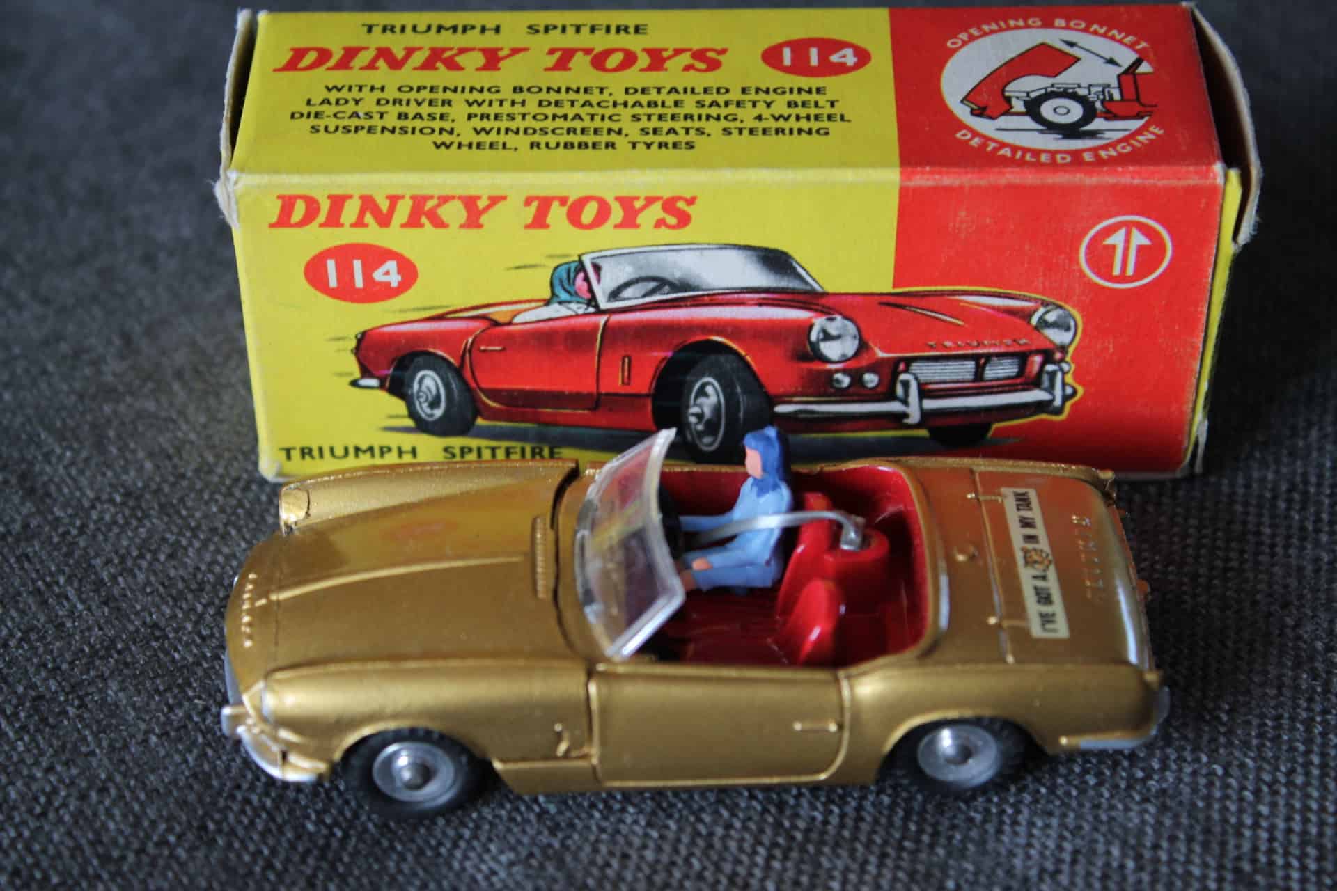 Dinky Toys 114 Triumph Spitfire (Copy) - Diecast