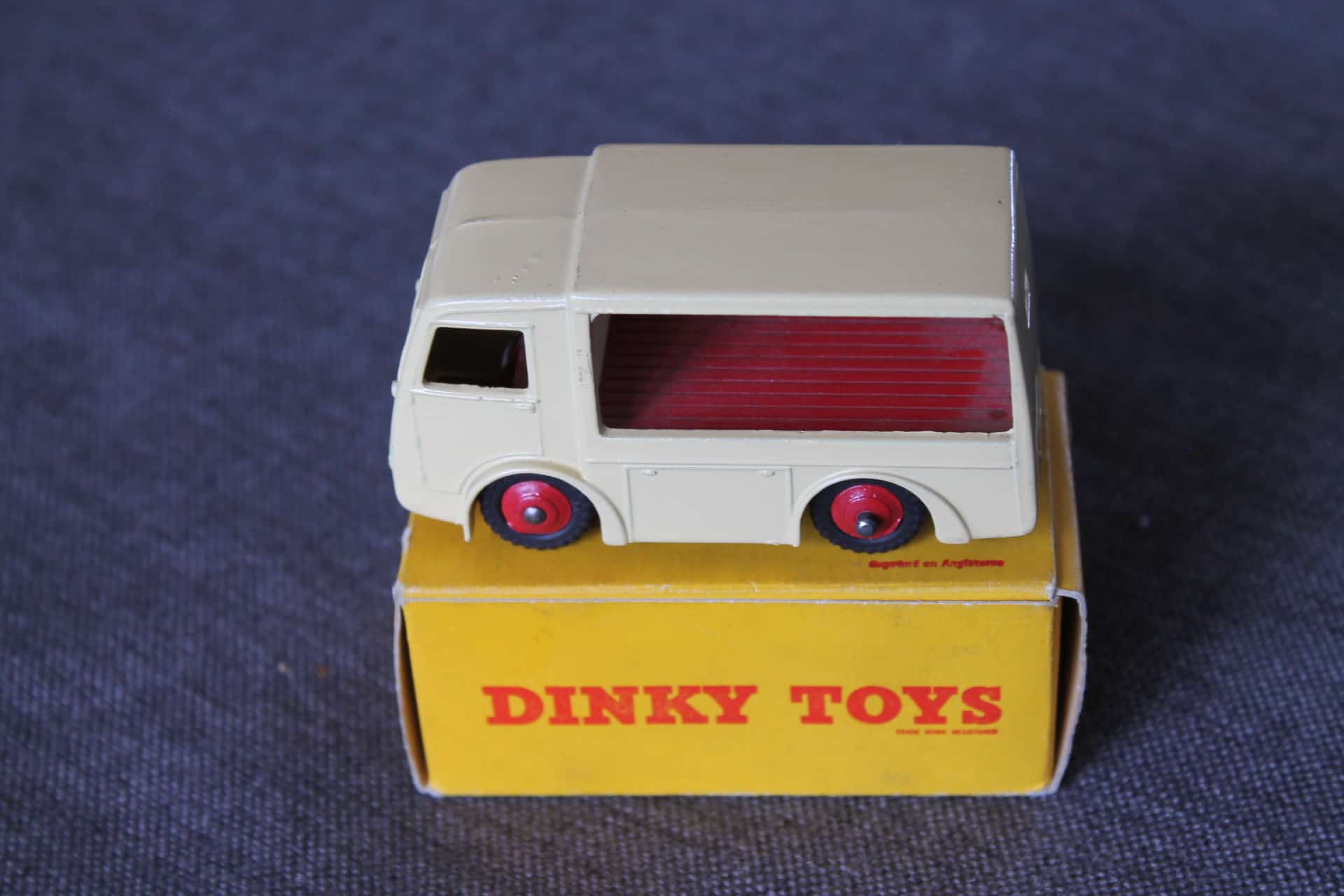 Dinky Toys 491 'NCB' Milk Float - Diecast