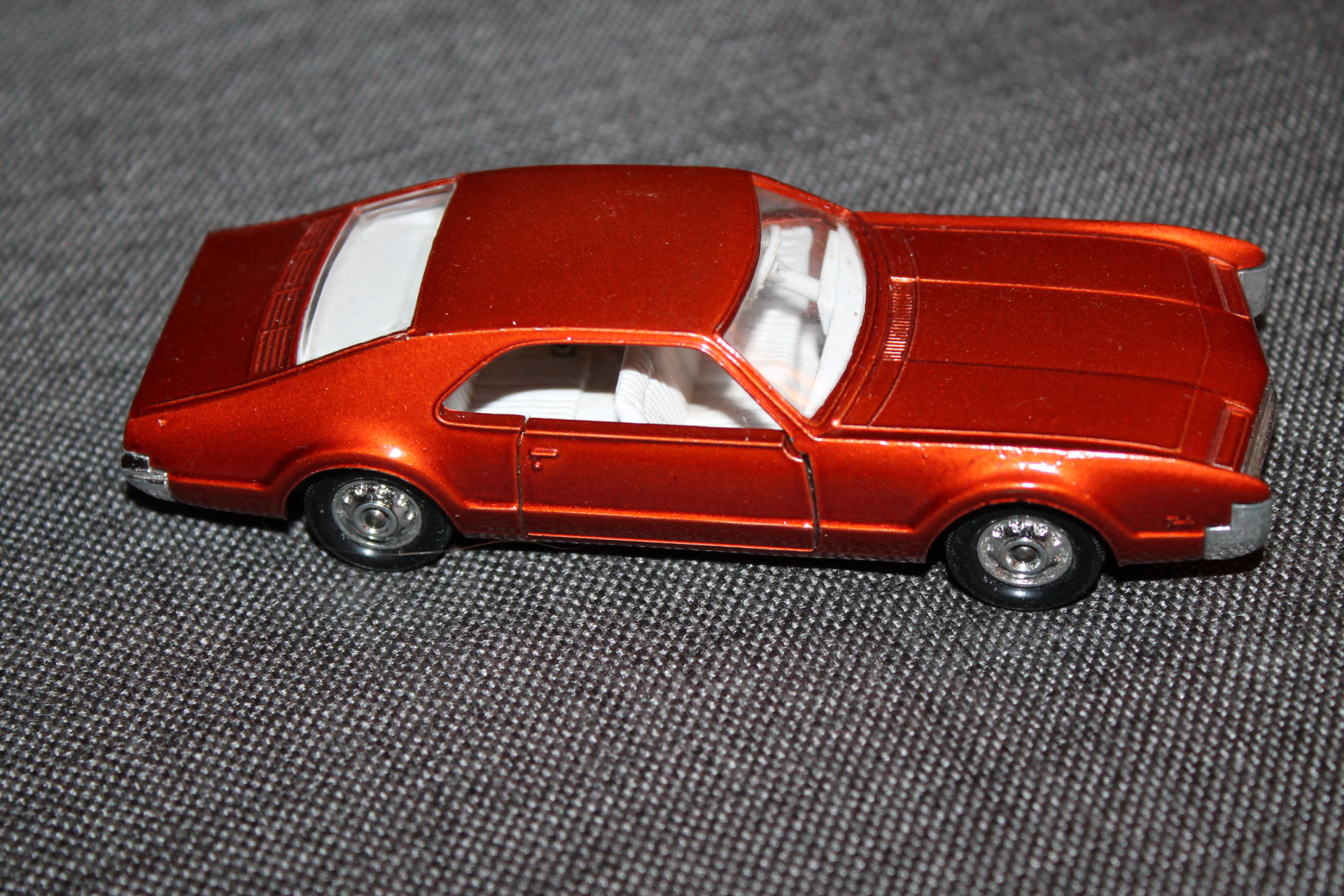 Solido Toys 150 Oldsmobile Toronado - Diecast