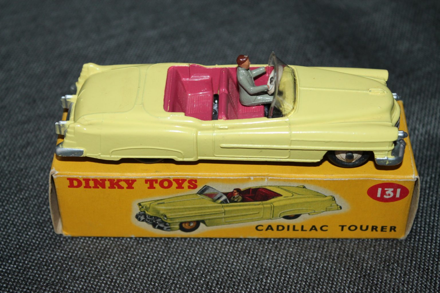 Dinky 131 Cadillac Eldorado Tourer | Almost Mint